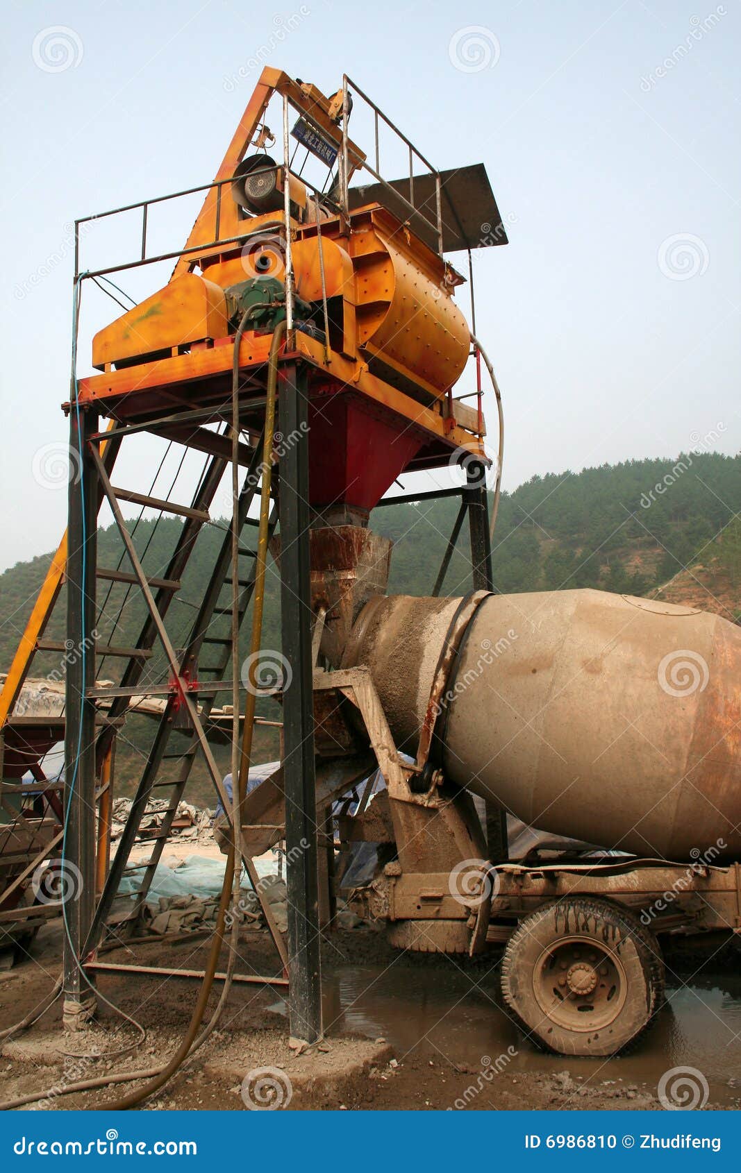Cement mixing car stock photo. Image of container, trucking - 6986810