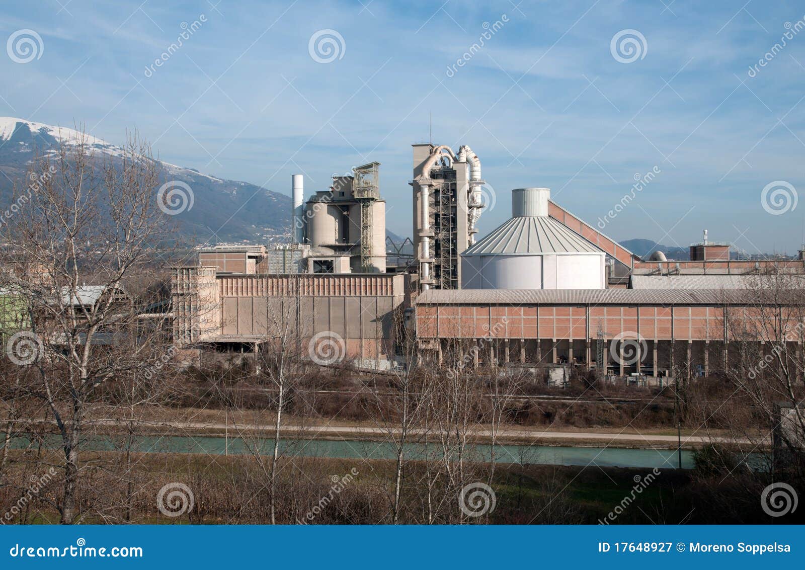 Cement processing plant stock image. Image of produce - 17648927