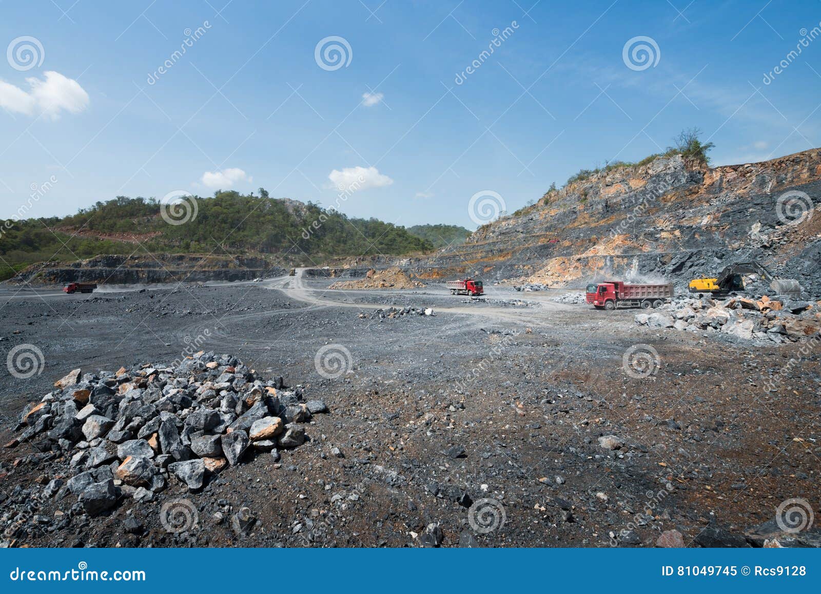 Cement quarry stock image. Image of building, loader - 81049745