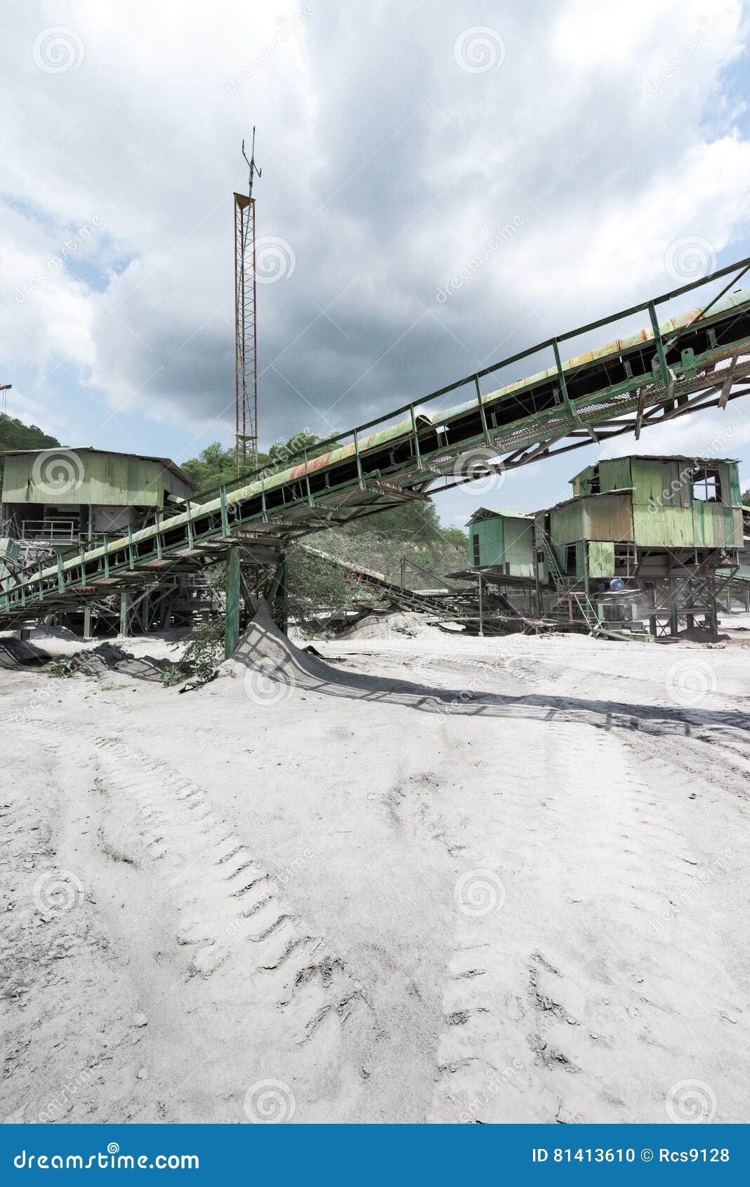 Cement quarry stock photo. Image of gravel, fuel, conveyor - 81413610