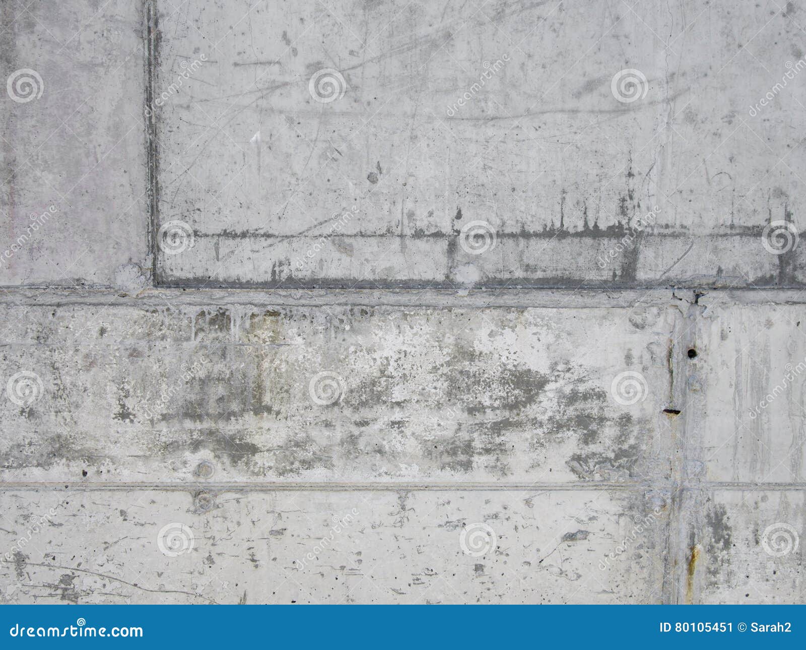 Close-up Of Cracked Light-colored Rock Formations With Intricate ...