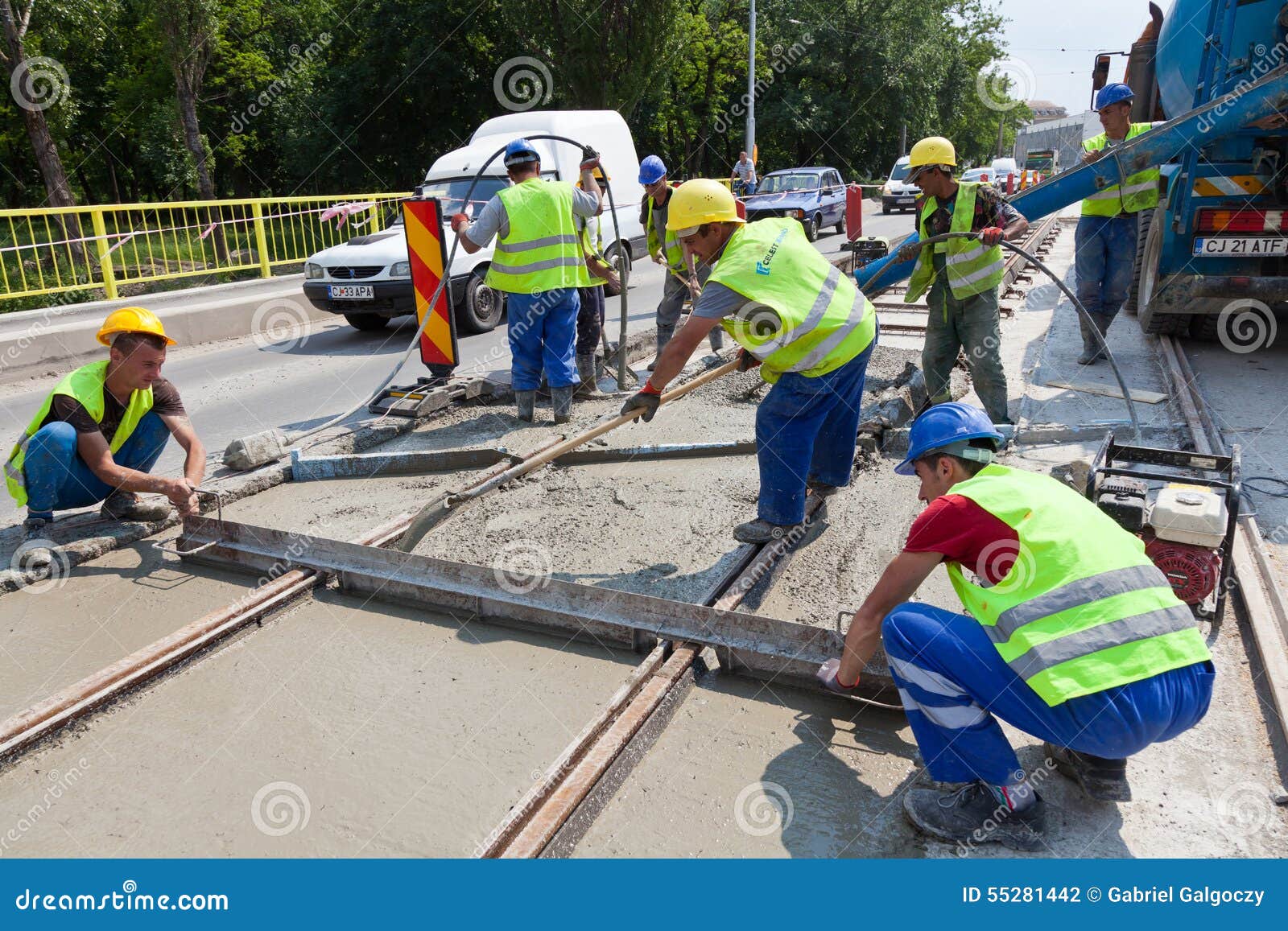 Cement workers editorial photography. Image of replace - 55281442