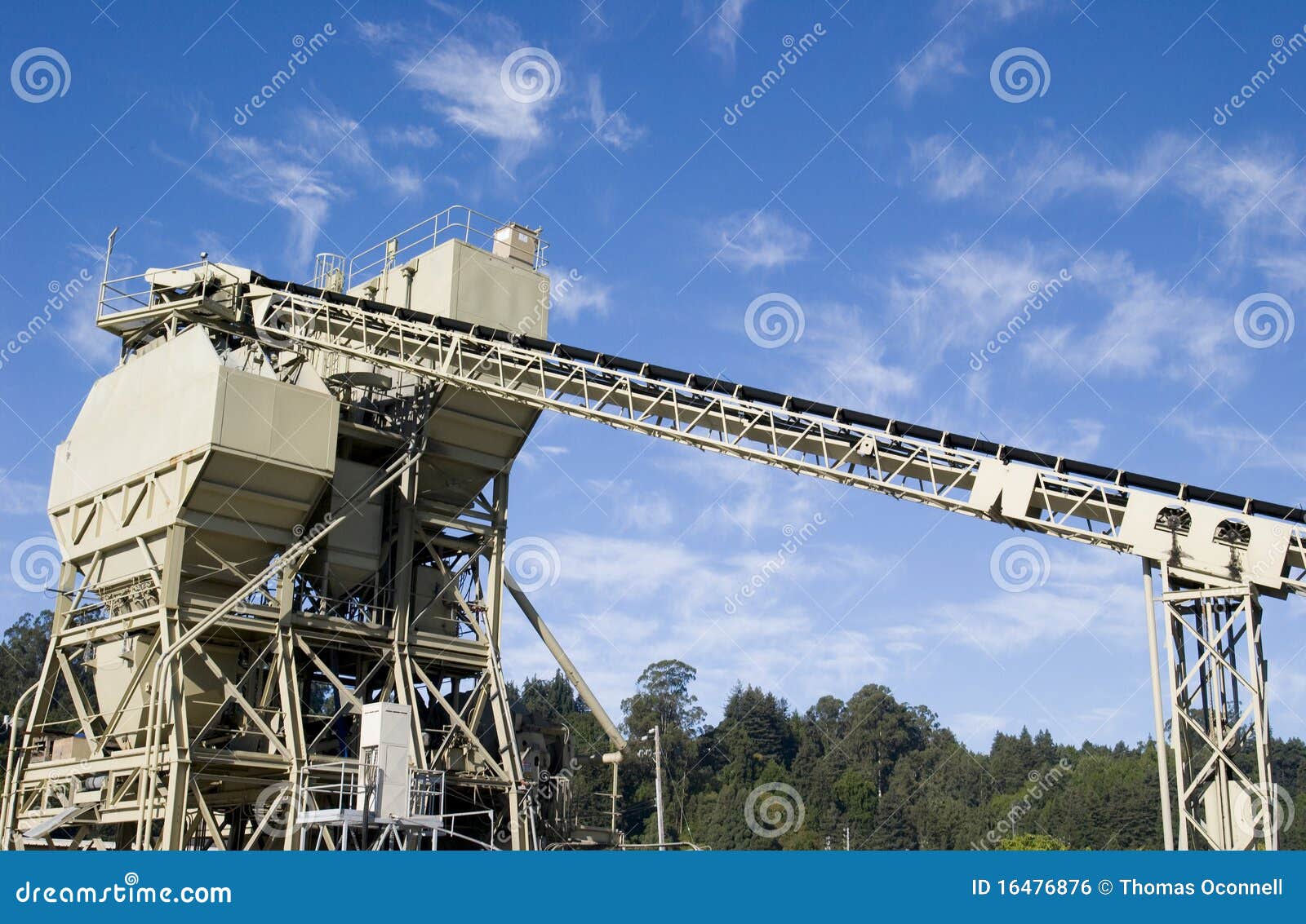 Cement Elevator For Storage Of Cement And Production Of Mixtures And ...
