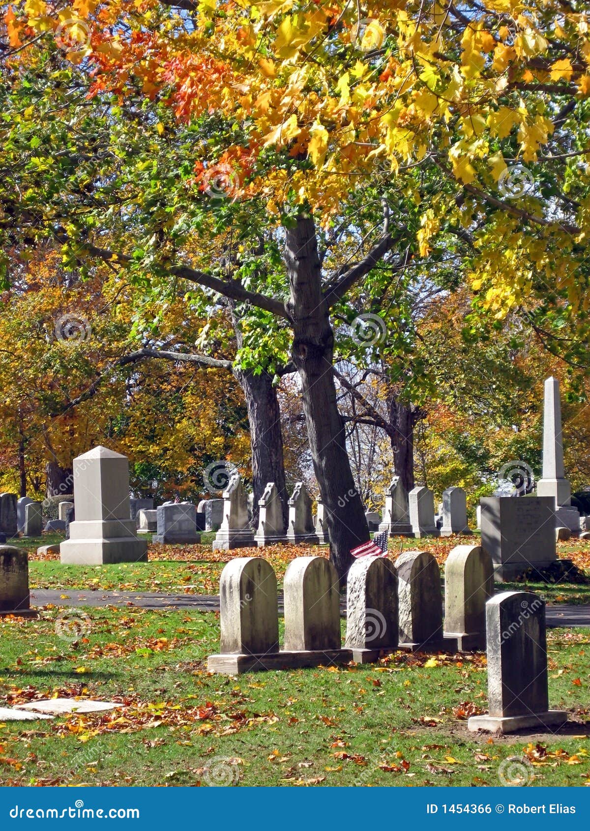 Cemetery in Autumn 16 stock photo. Image of colorful, cemetery - 1454366