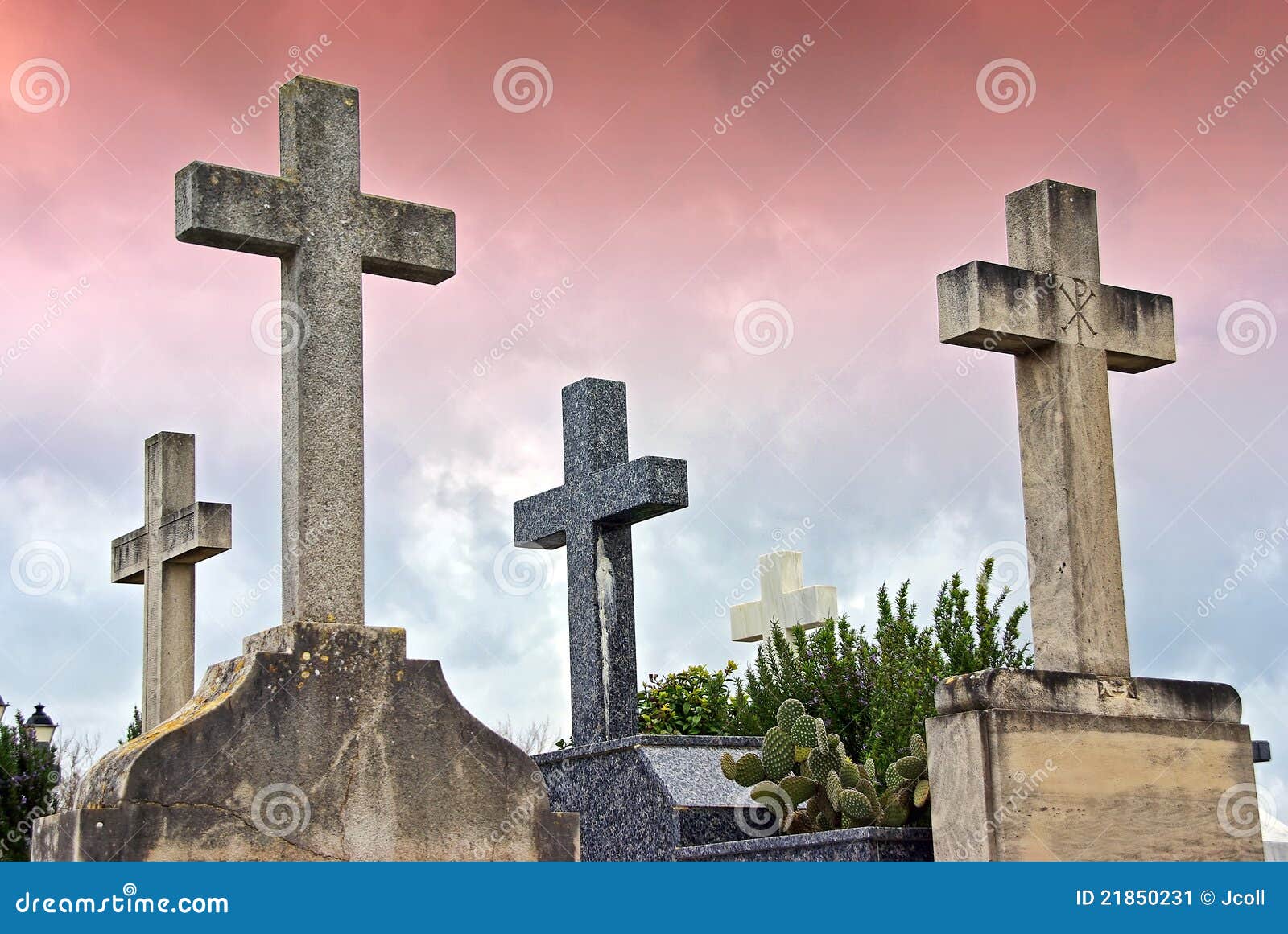 Cemetery Crosses stock image. Image of fear, mystery - 21850231