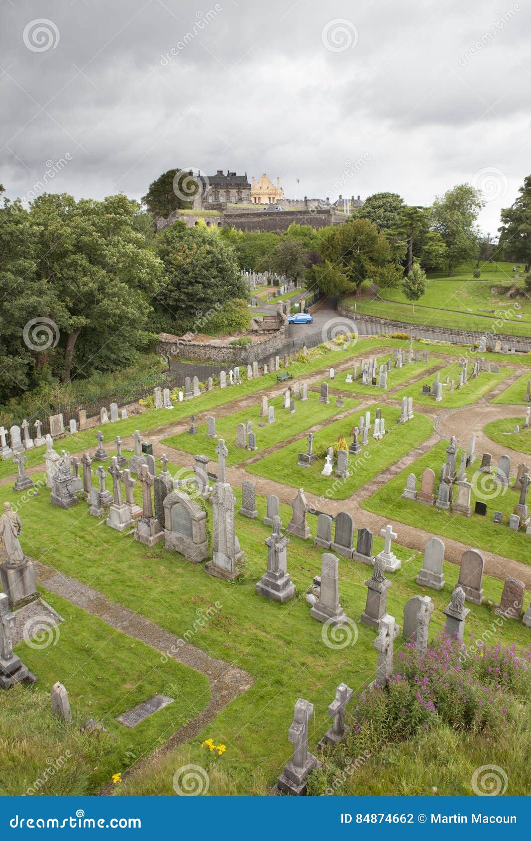 Cemetery in Stirling stock photo. Image of graveyard - 84874662
