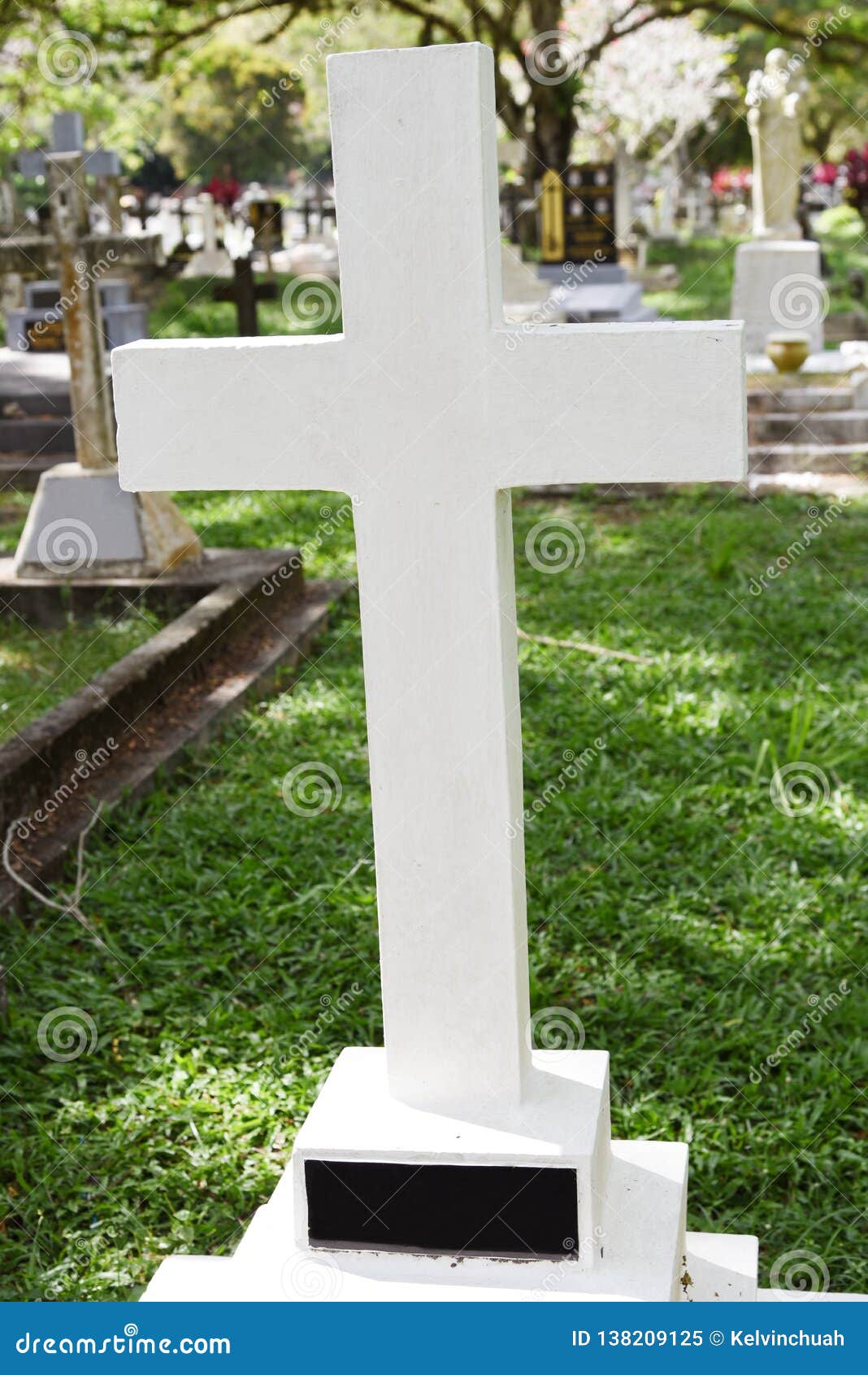 Cemetery stock image. Image of cross, funeral, death - 138209125