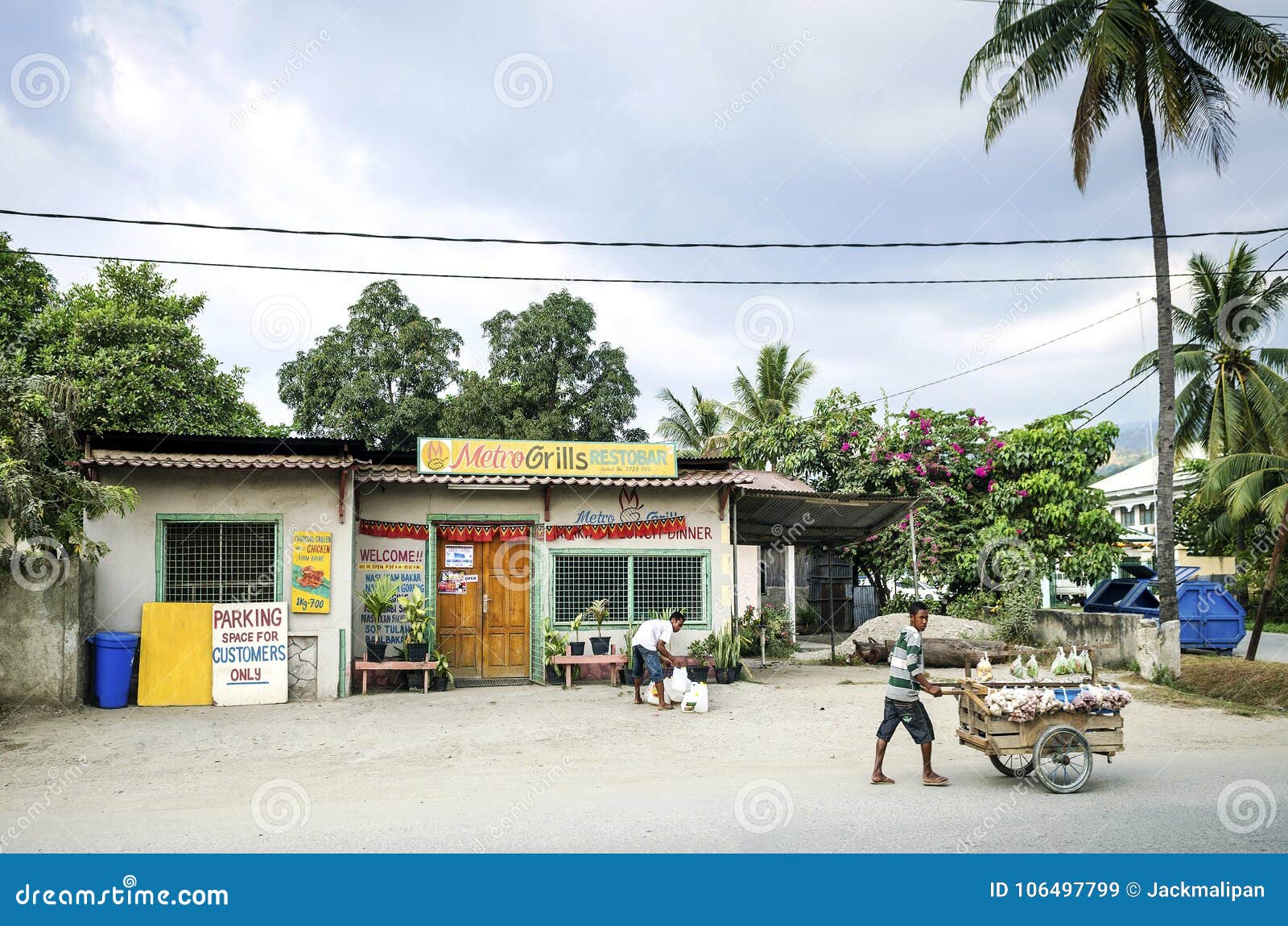 Cena Da Rua Na Cidade Do Centro De Dili No Leste De Timor-Leste Imagem ...