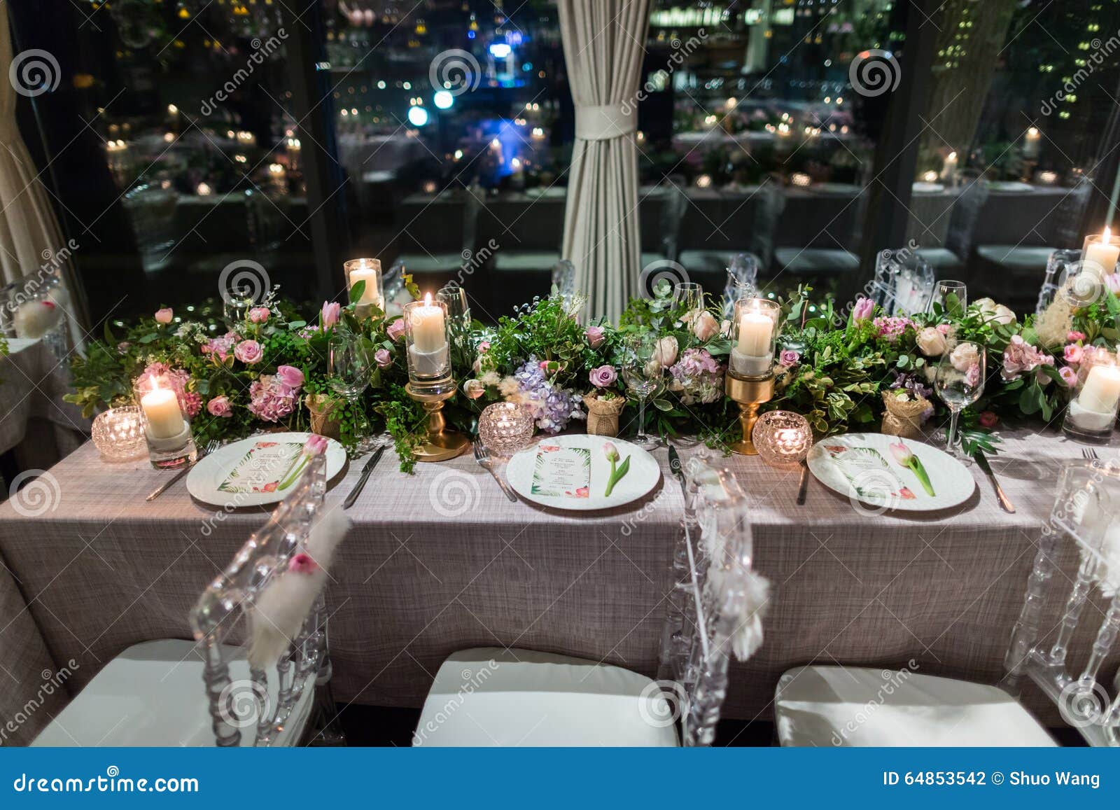 Cena de boda foto de archivo. Imagen de desvanecimiento - 64853542