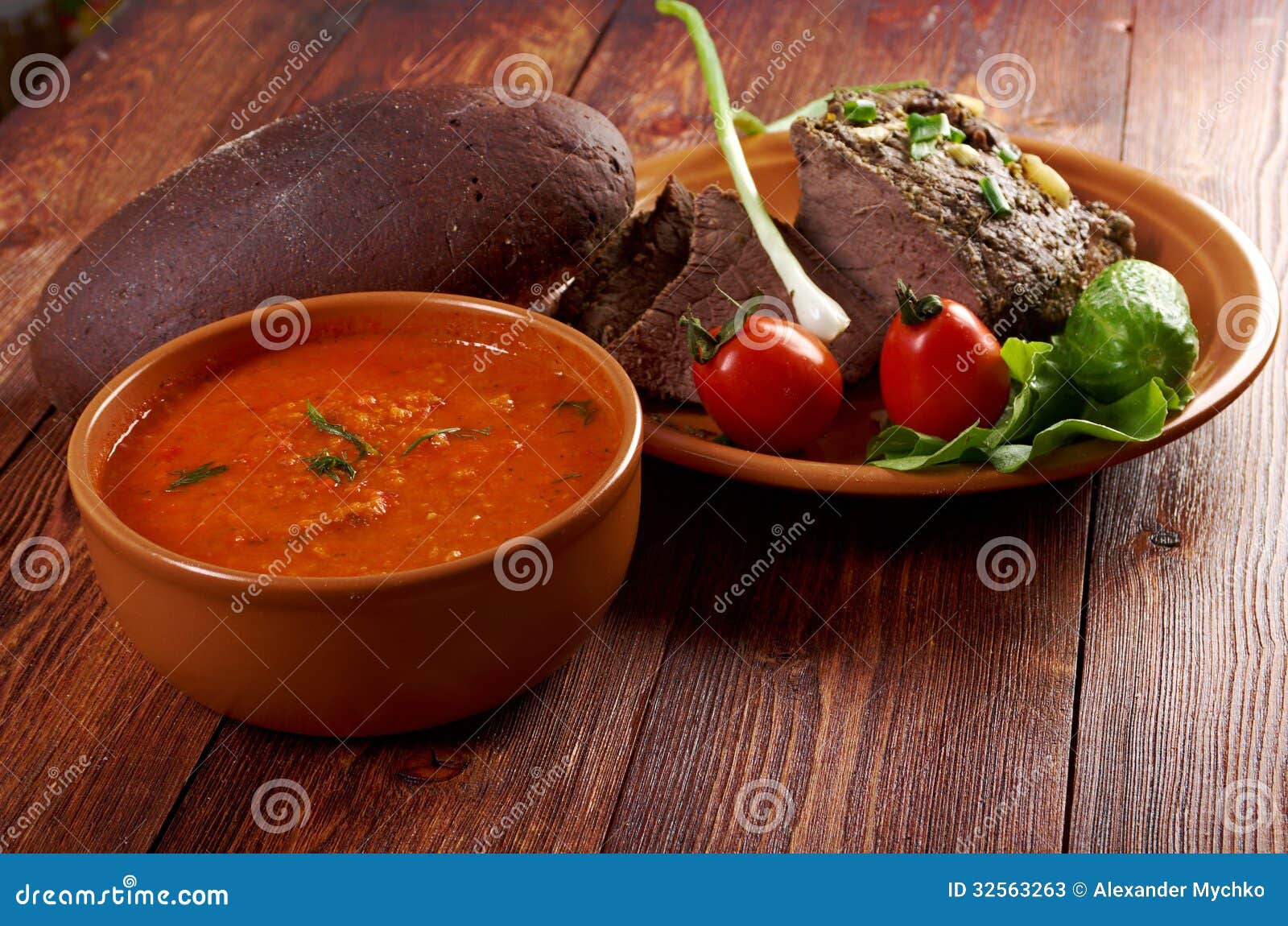 Cena rustica italiana immagine stock. Immagine di cucina - 32563263