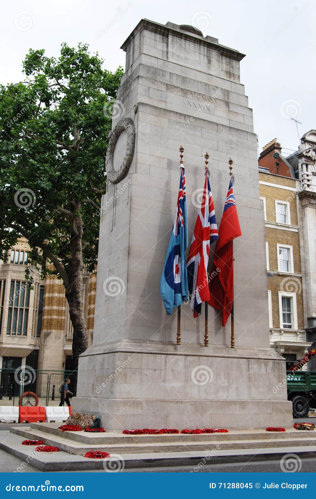 Cenotaph War Memorial editorial image. Image of whitehall - 71288045