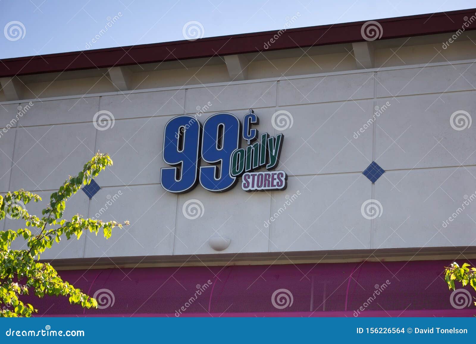99 Cent only store sign editorial stock image. Image of merchandise ...