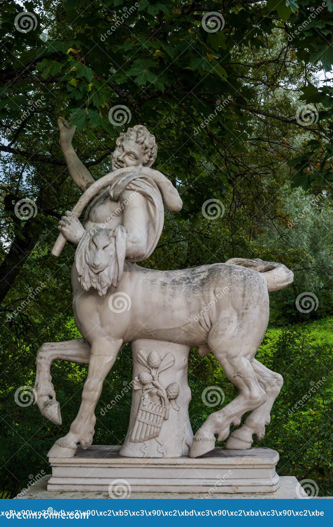 Centaur Statue at the Centaur Bridge in Pavlovsk Editorial Image ...