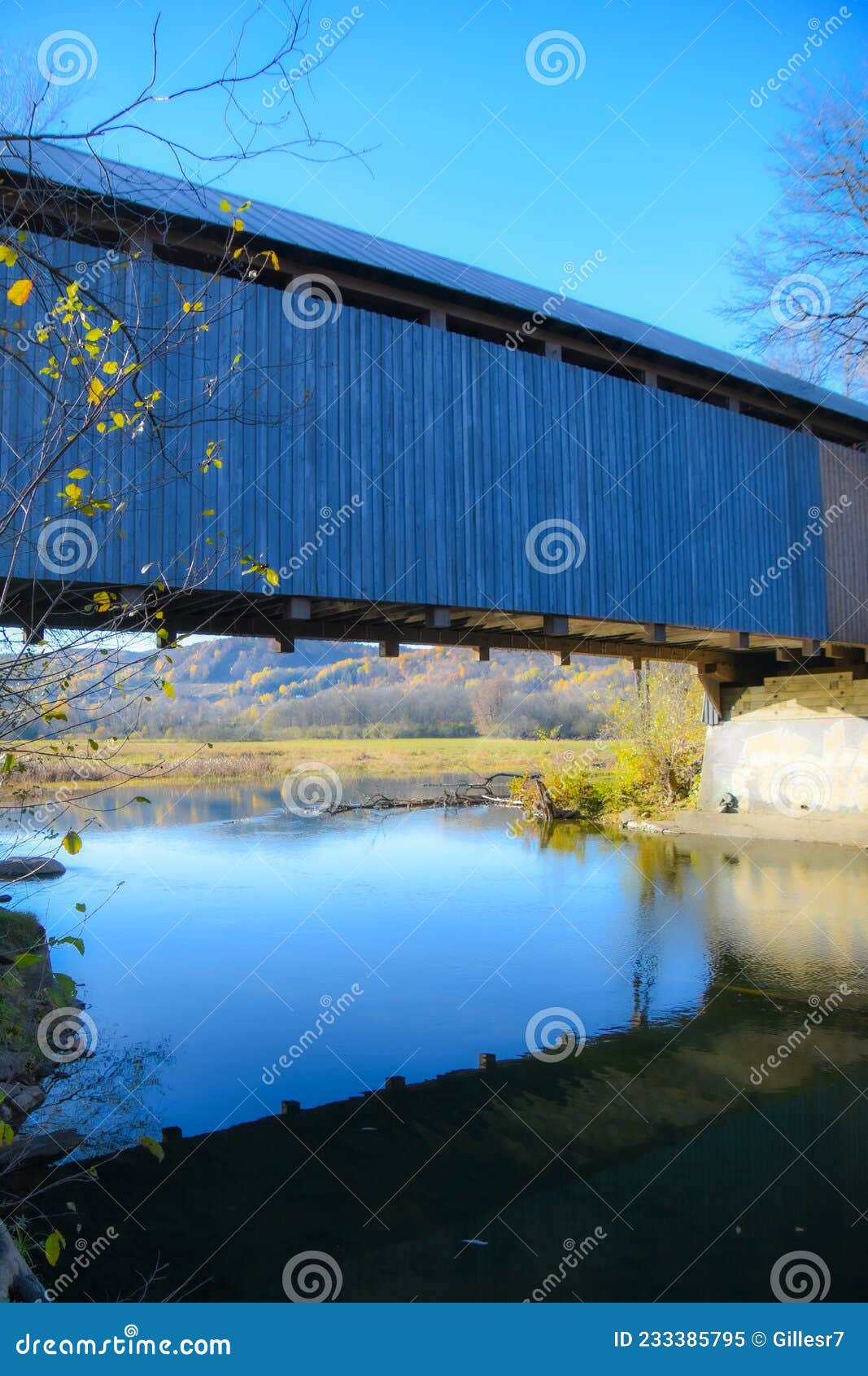 Centennial Covered Bridge in Countryside Stock Image - Image of trees ...