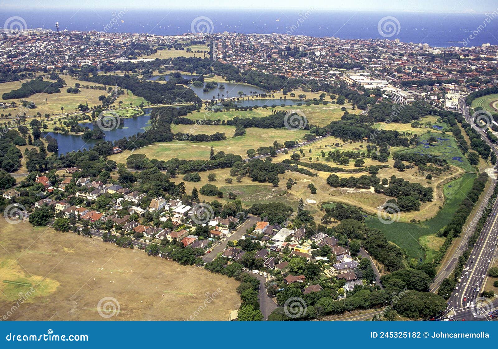 Centennial Park in the Eastern Suburbs of Sydney. Stock Photo - Image ...