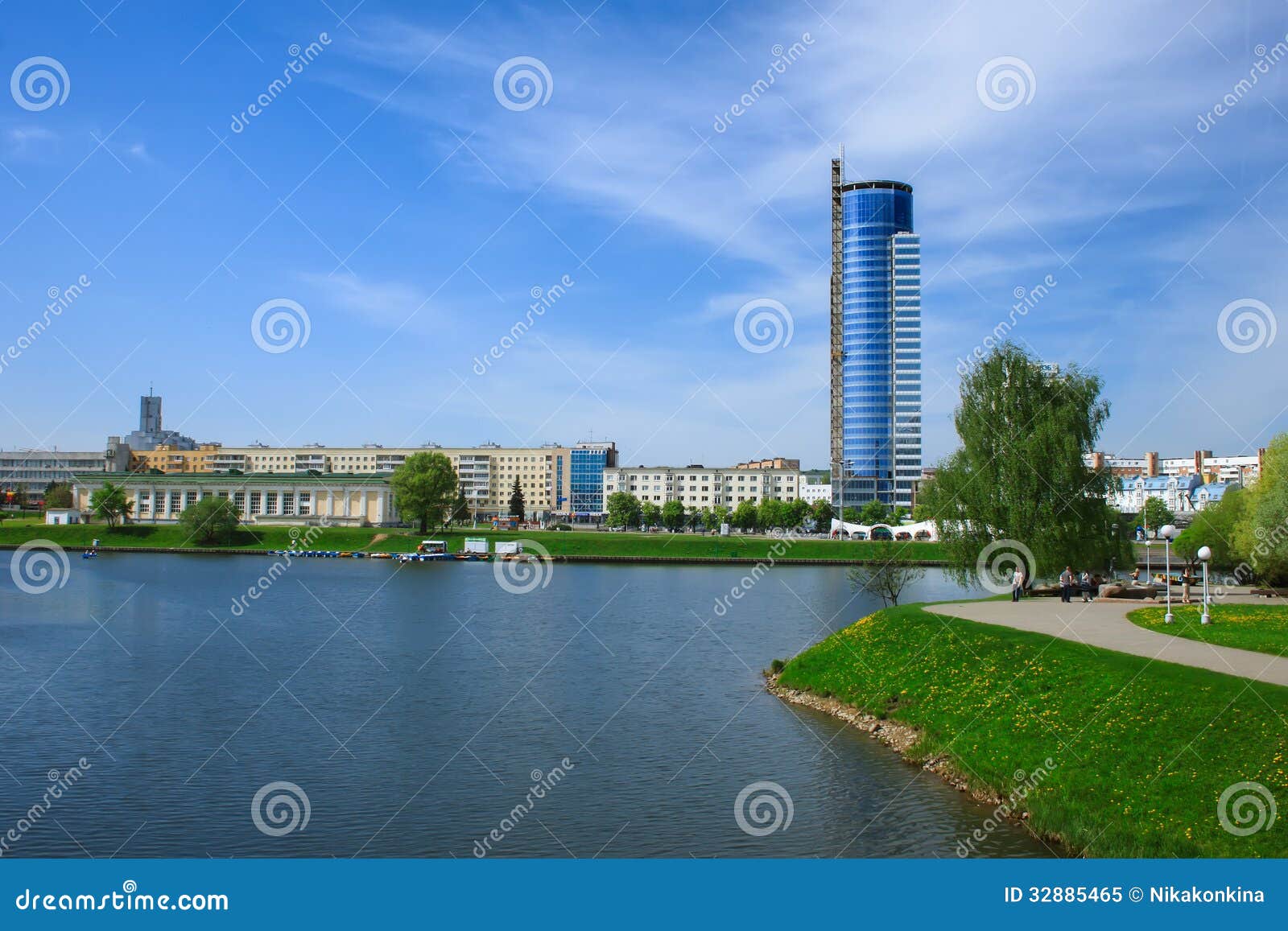 Center of Minsk editorial image. Image of summer, town - 32885465