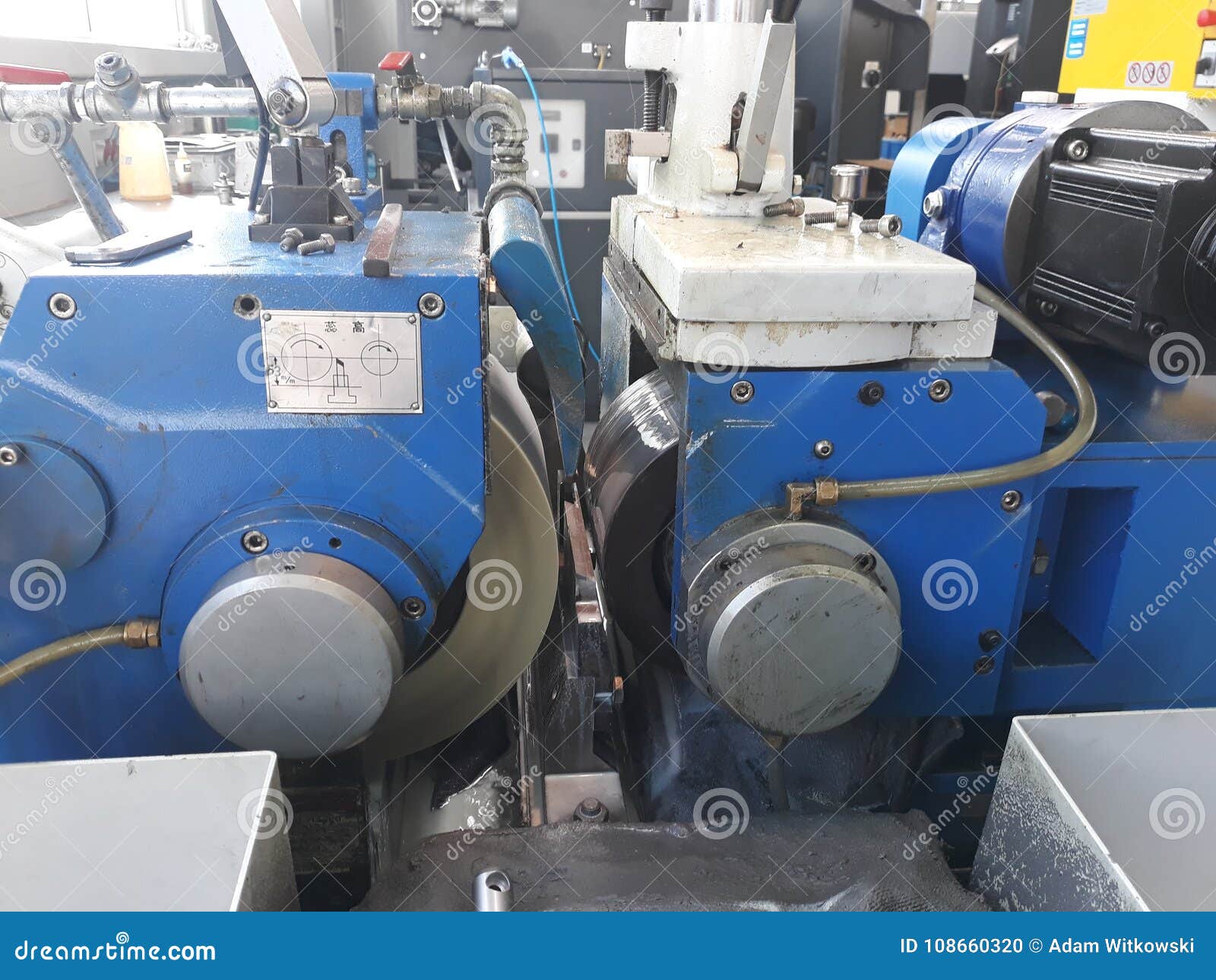 Centerless Grinding Machine Stock Photo - Image of machin, centerless ...