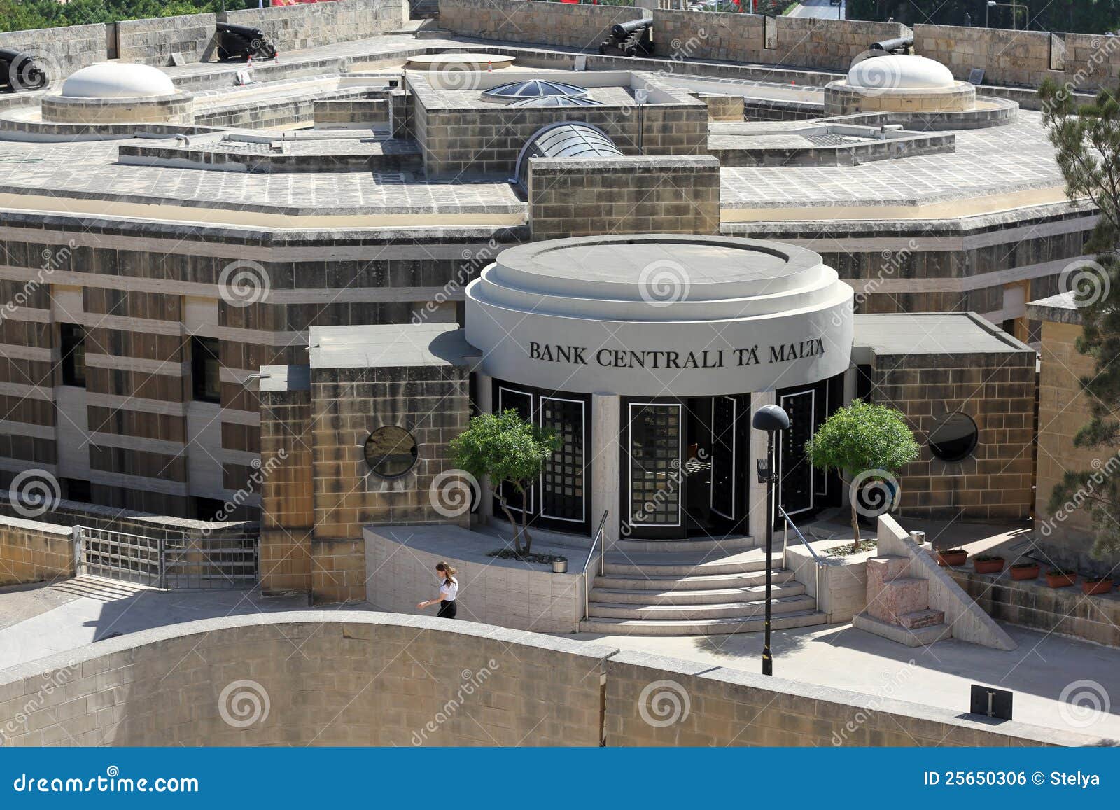 Central Bank of Malta editorial photo. Image of central - 25650306