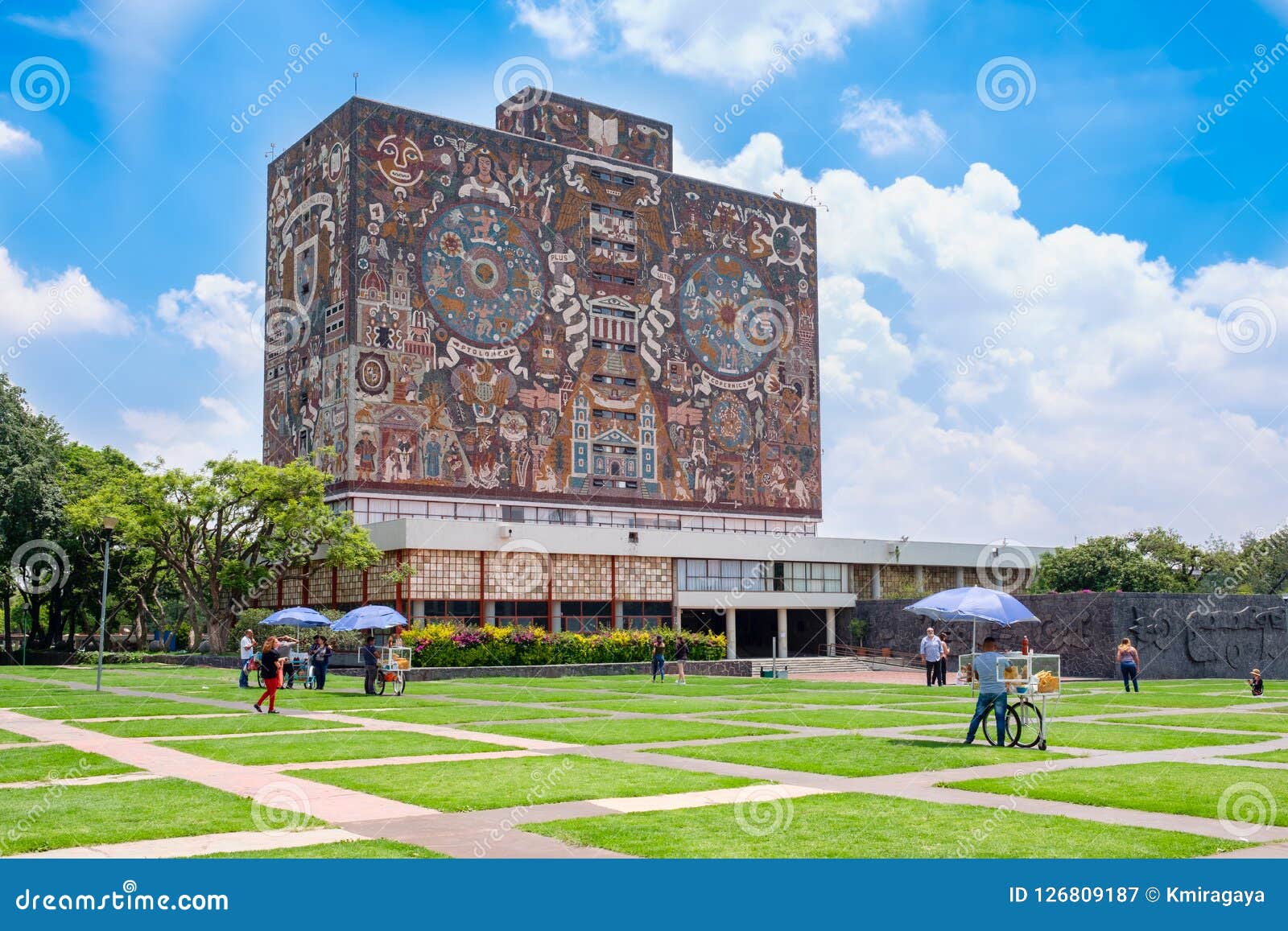The Central Library at the National Autonomous University of Mexico ...