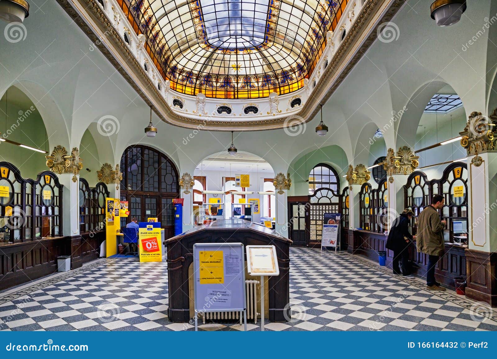 Central Post Office editorial photography. Image of building - 166164432