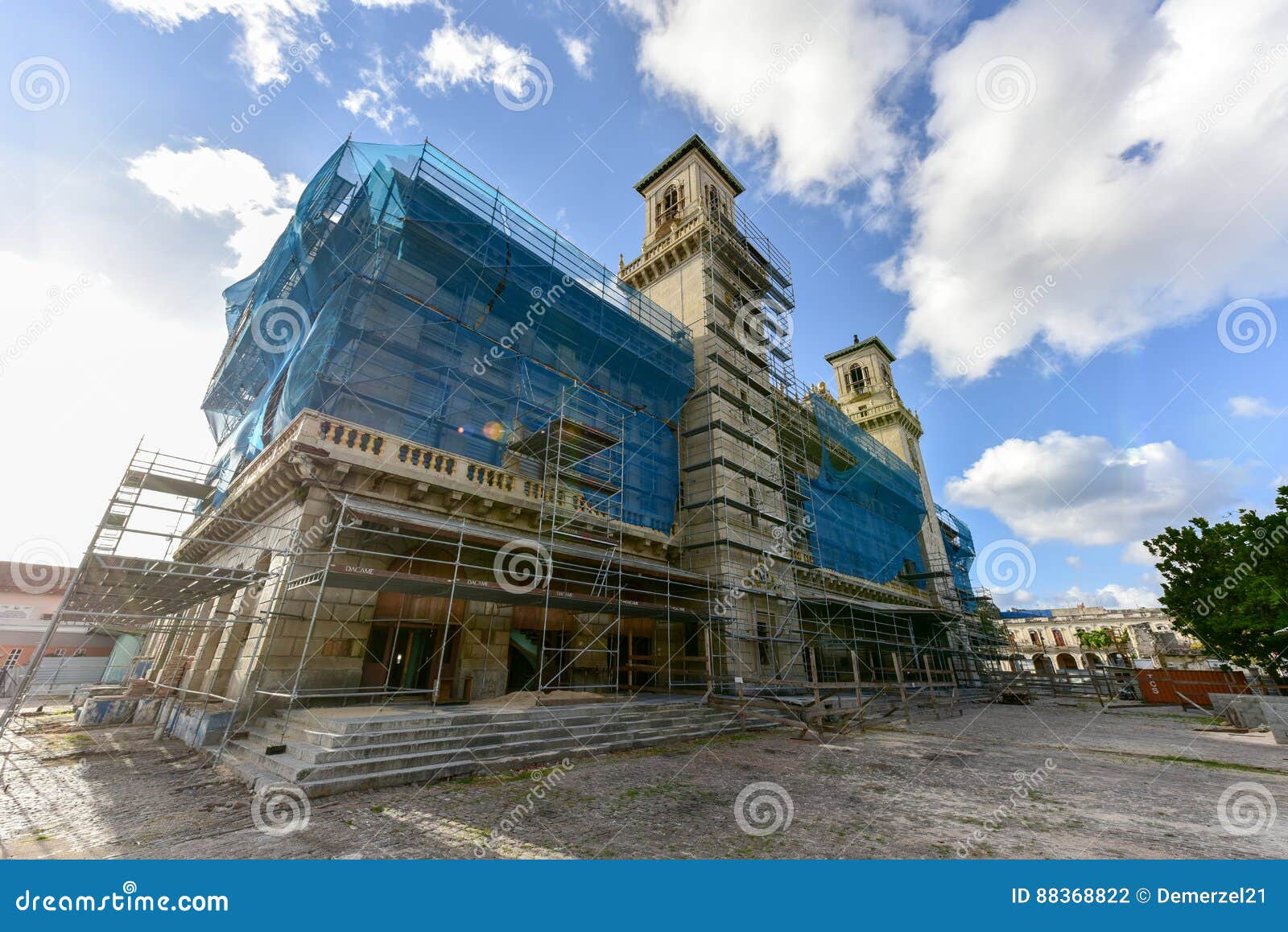 Central Railway Station - Havana, Cuba Editorial Photography - Image of ...