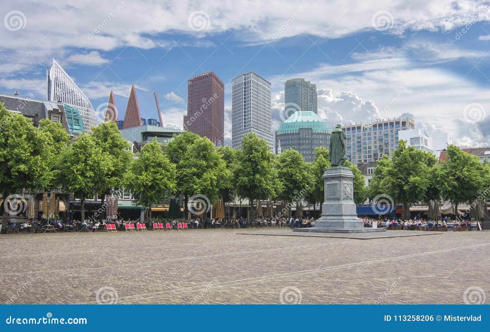 Central Square Het Plein with Statue of William the Silent, Hague ...