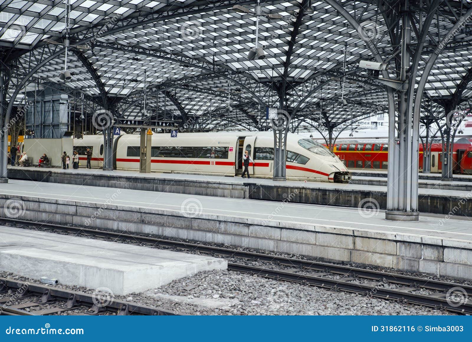 Central Station. Koln, Germany Editorial Photo - Image of travel ...