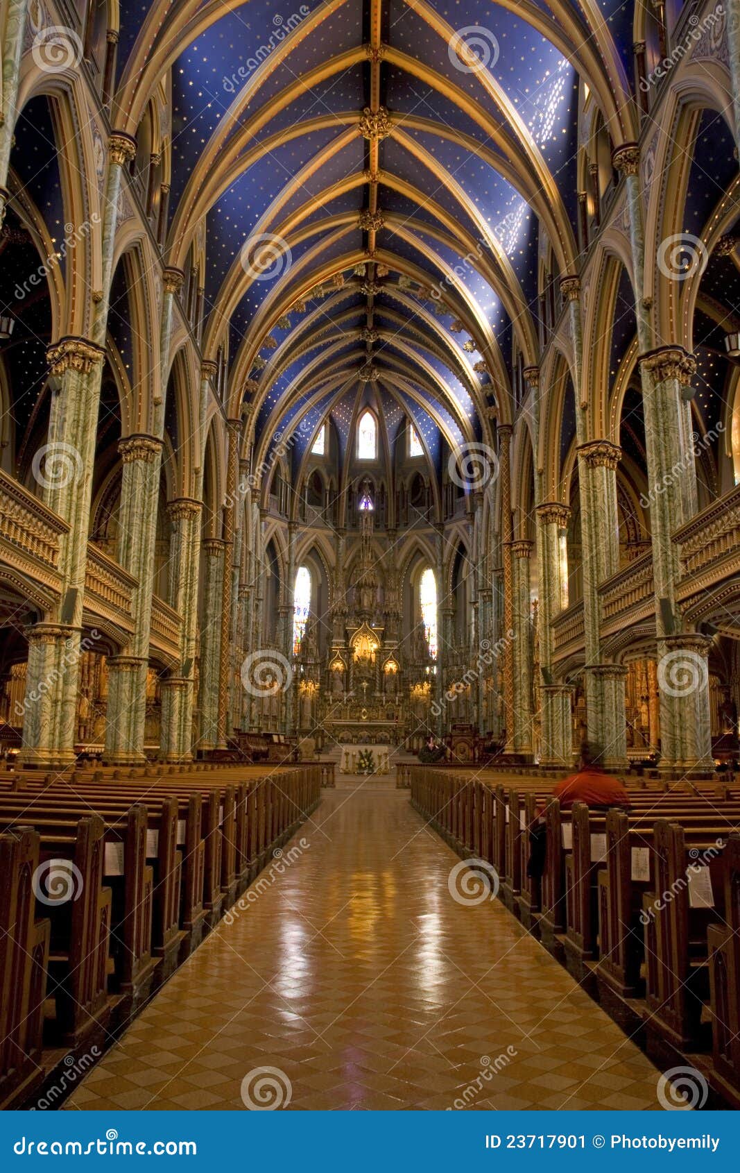 Centre Aisle to the Alter stock image. Image of building - 23717901