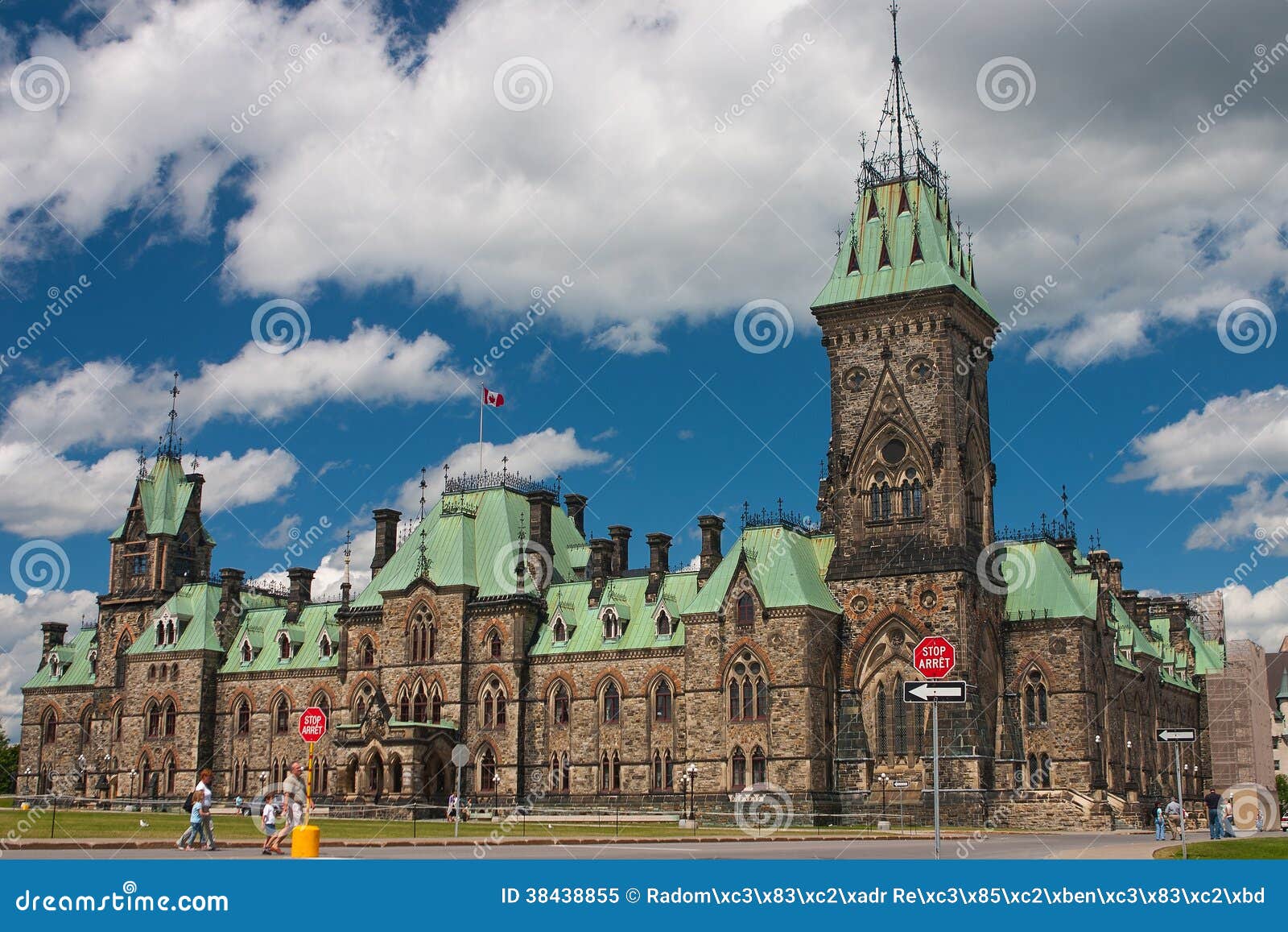 Centre Block is the Main Building, Ottawa Editorial Image - Image of ...