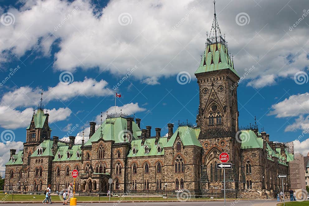 Centre Block is the Main Building, Ottawa Editorial Image - Image of ...