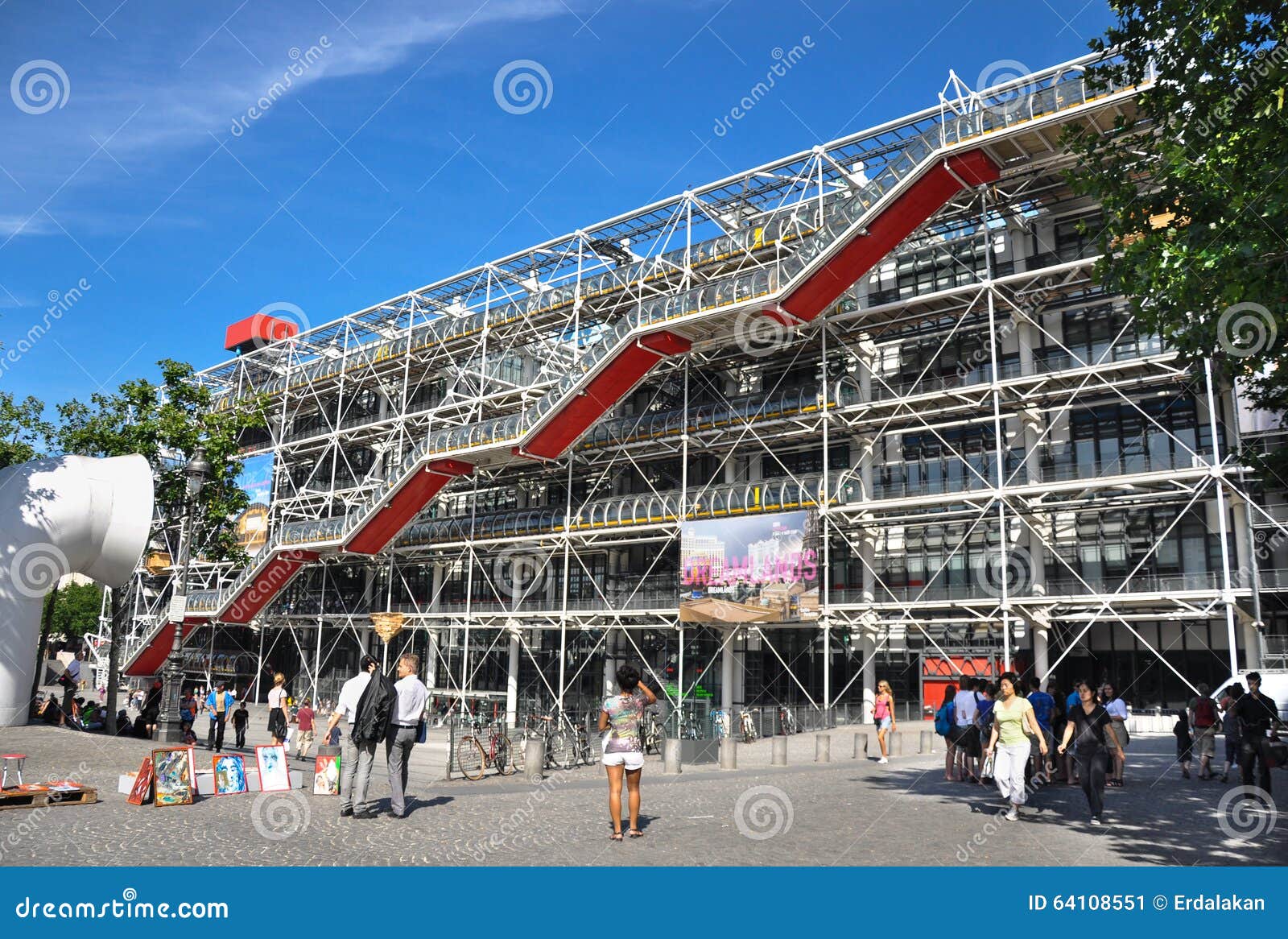 Centre de Pompidou photo éditorial. Image du célèbre - 64108551