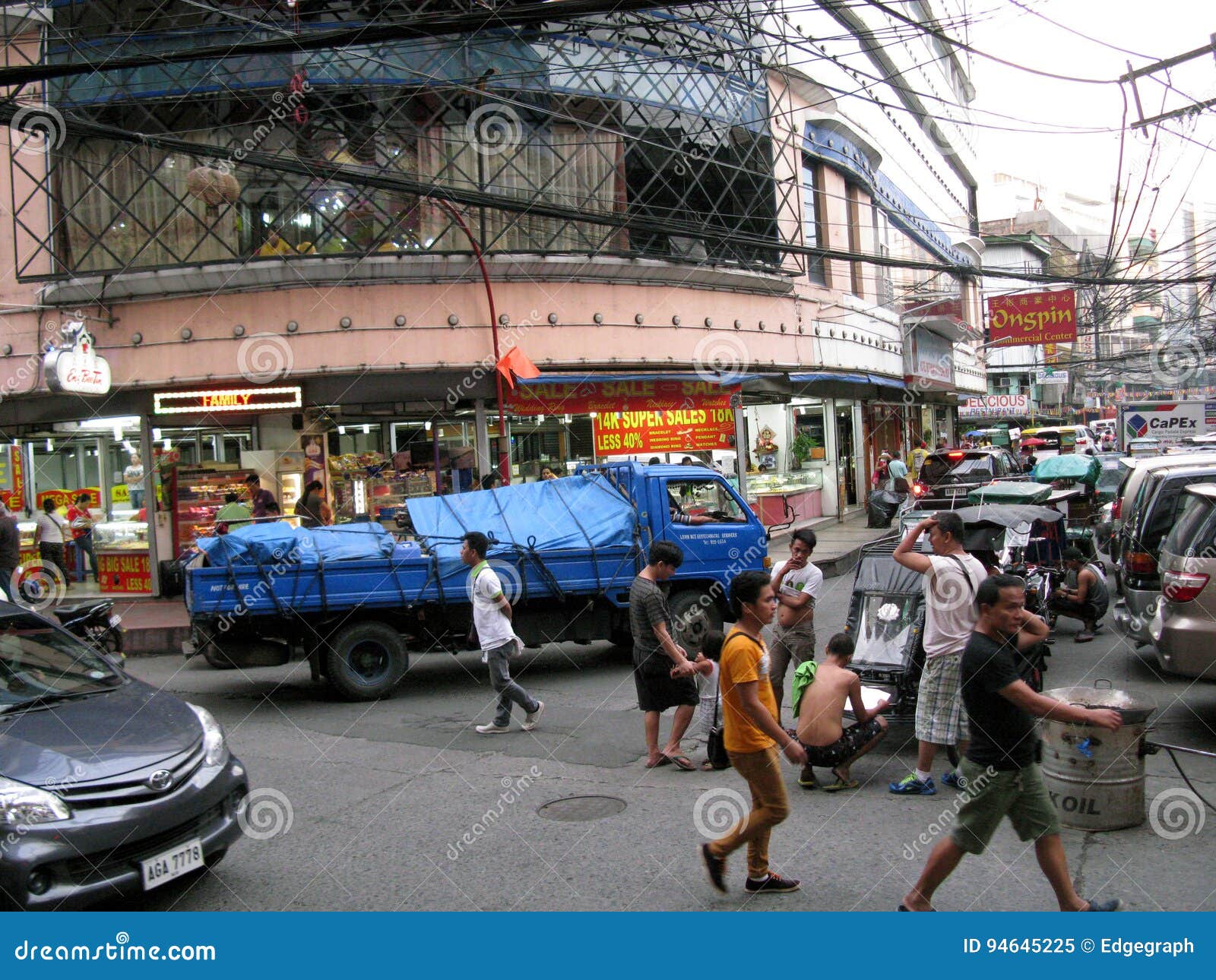 Centro Comercial De Ongpin, Chinatown, Binondo, Manila Imagen editorial ...