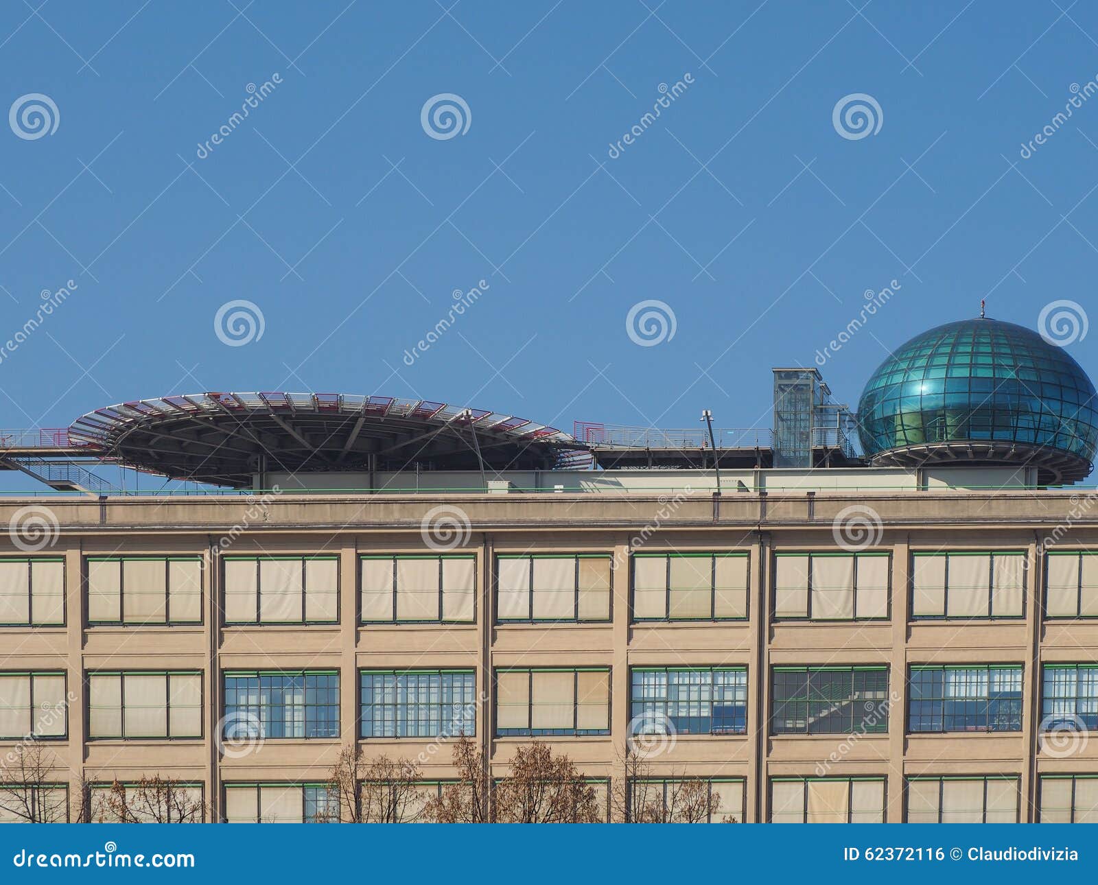 Centro Congressi Di Lingotto a Torino Fotografia Editoriale - Immagine ...