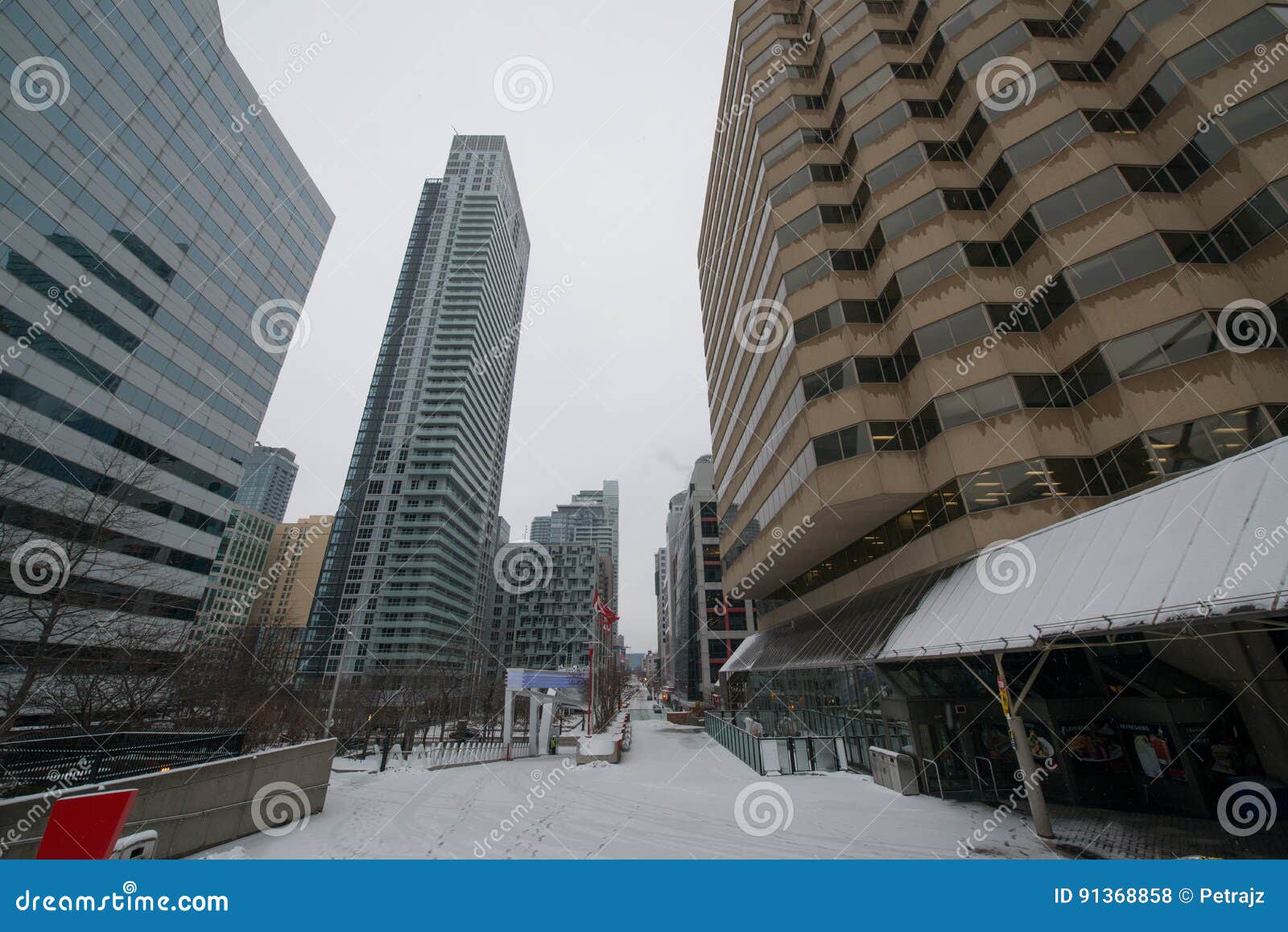 Centro Da Cidade De Toronto No Inverno Nevado Foto de Stock Editorial ...