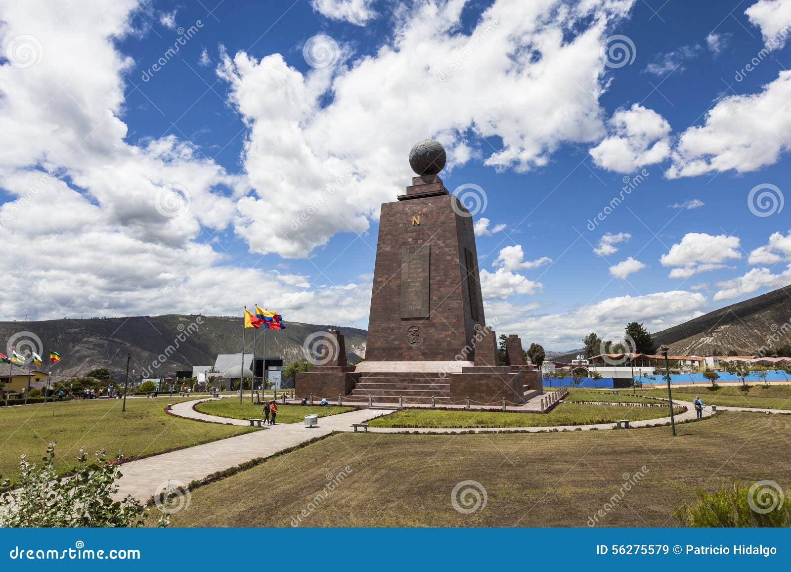 Centro Del Monumento Del Mundo Imagen de archivo editorial - Imagen de ...