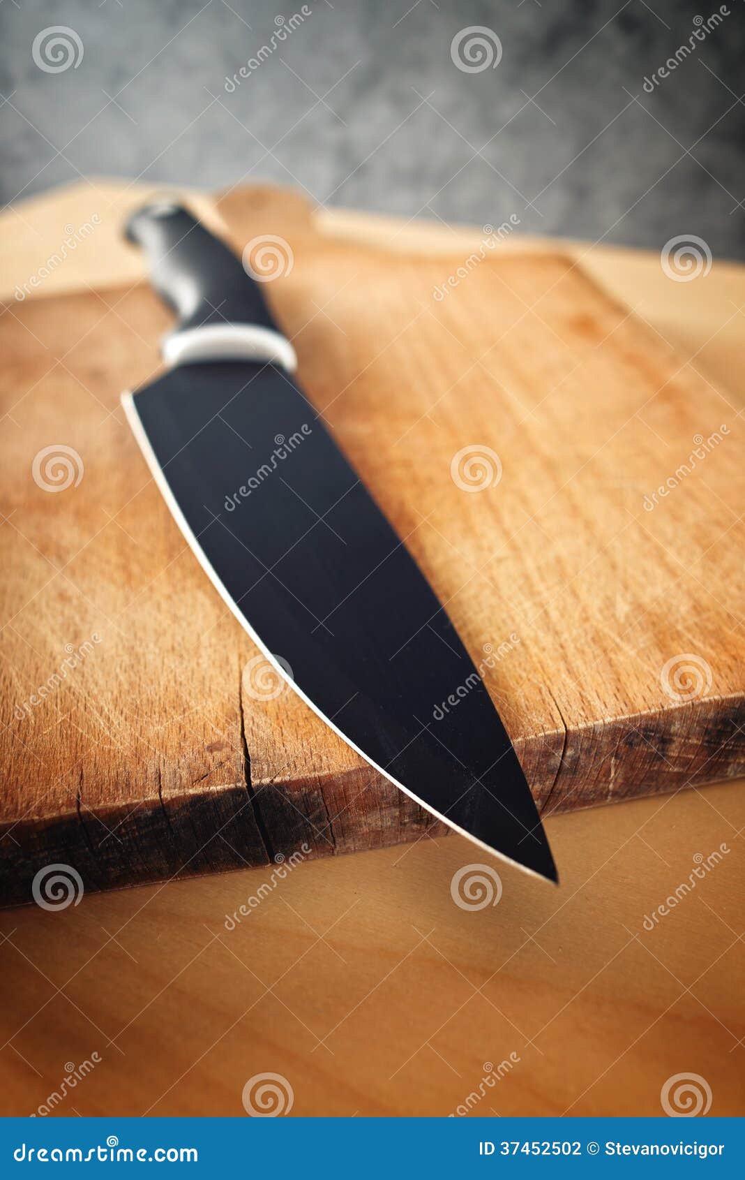 Ceramic Kitchen Knife on Table Stock Photo - Image of cutting ...