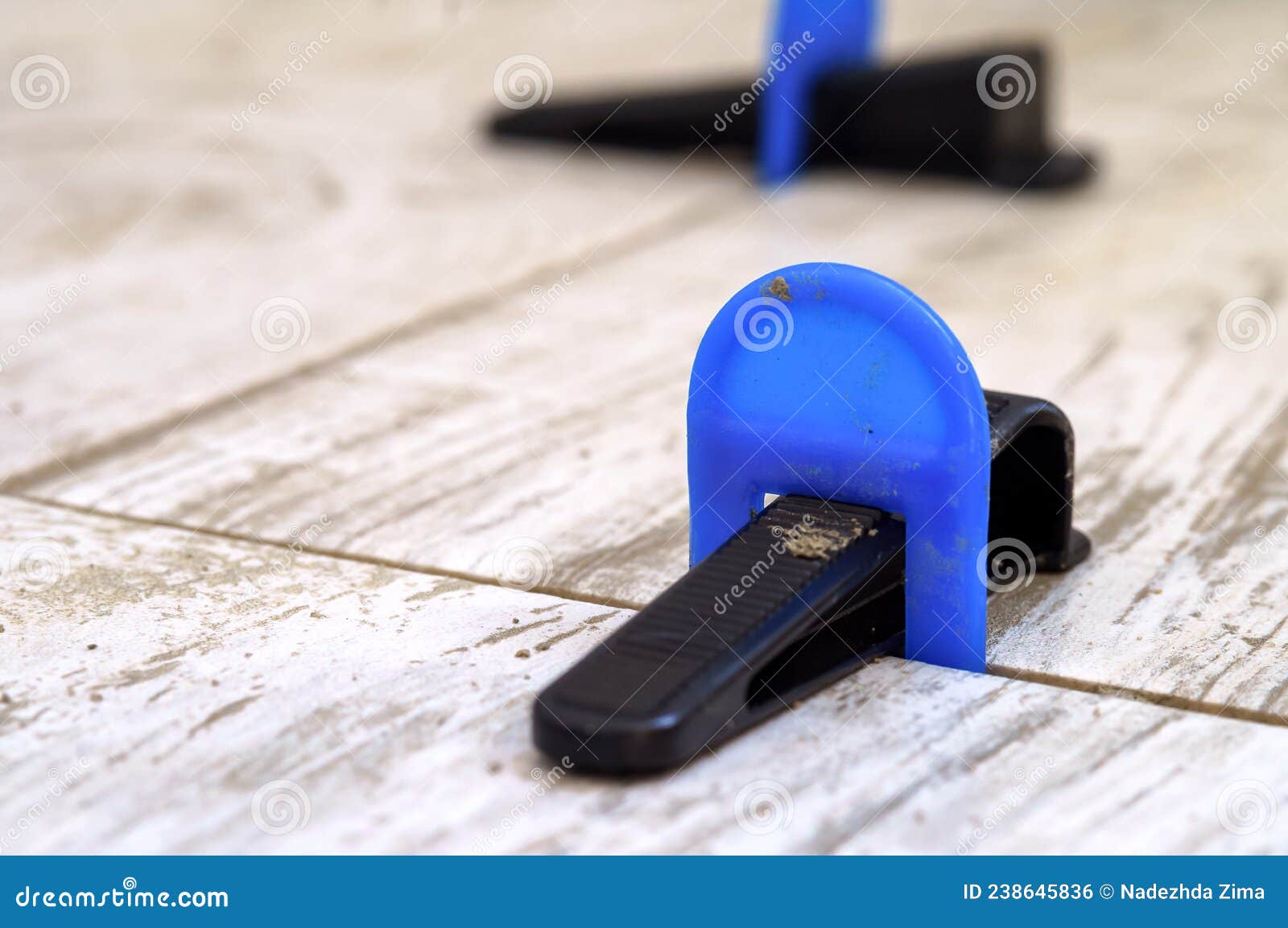 Ceramic Tile Leveling System. Apparatus for Laying Stoneware Tiles ...