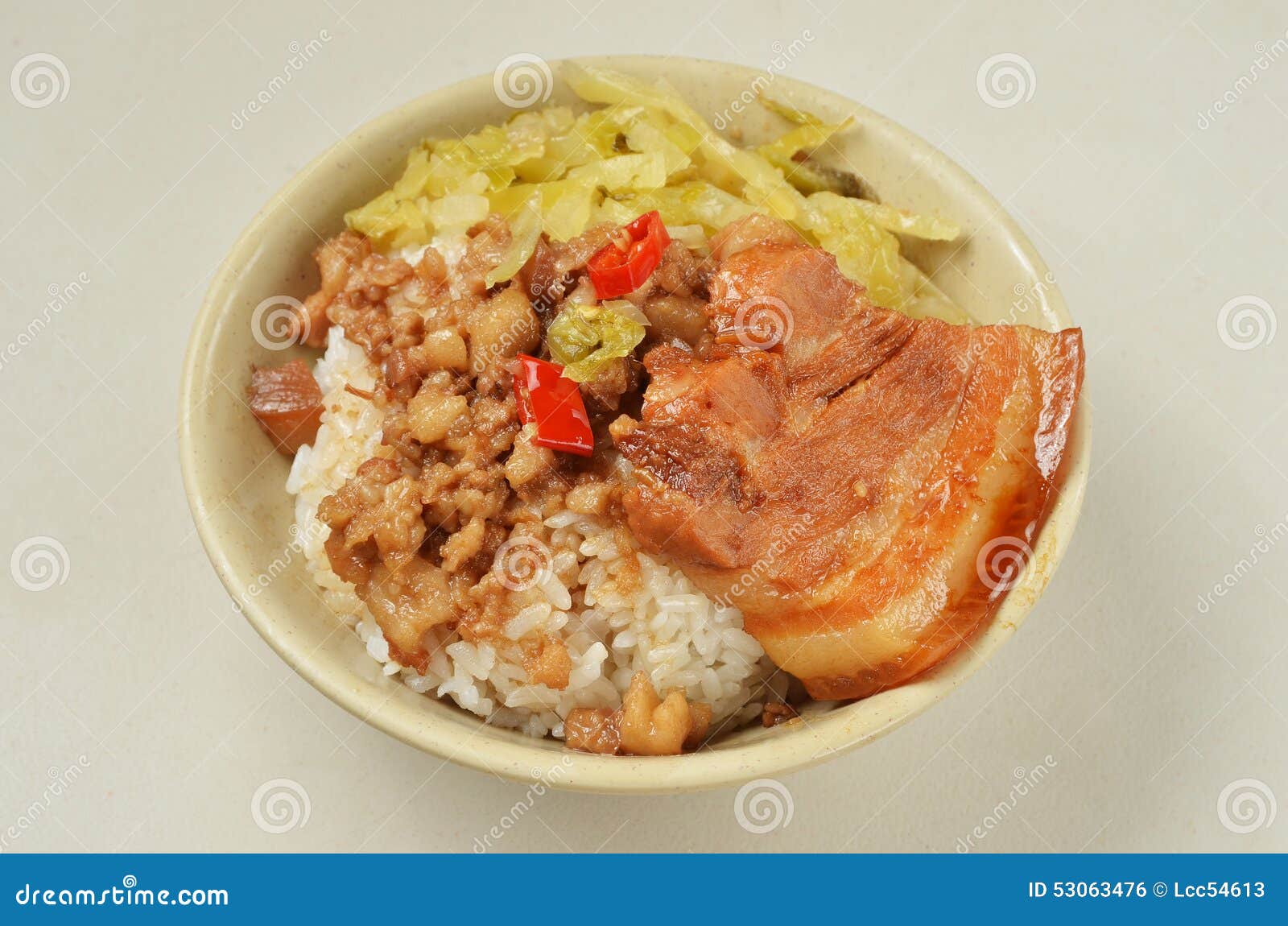 Cerdo y arroz guisados foto de archivo. Imagen de taiwan - 53063476