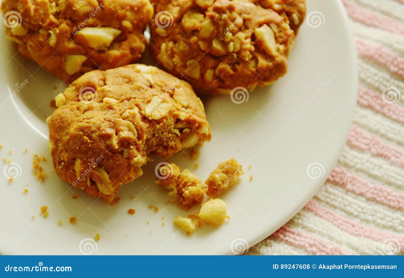 Cereal Butter Cookie Bite on Dish Stock Photo - Image of cereal ...