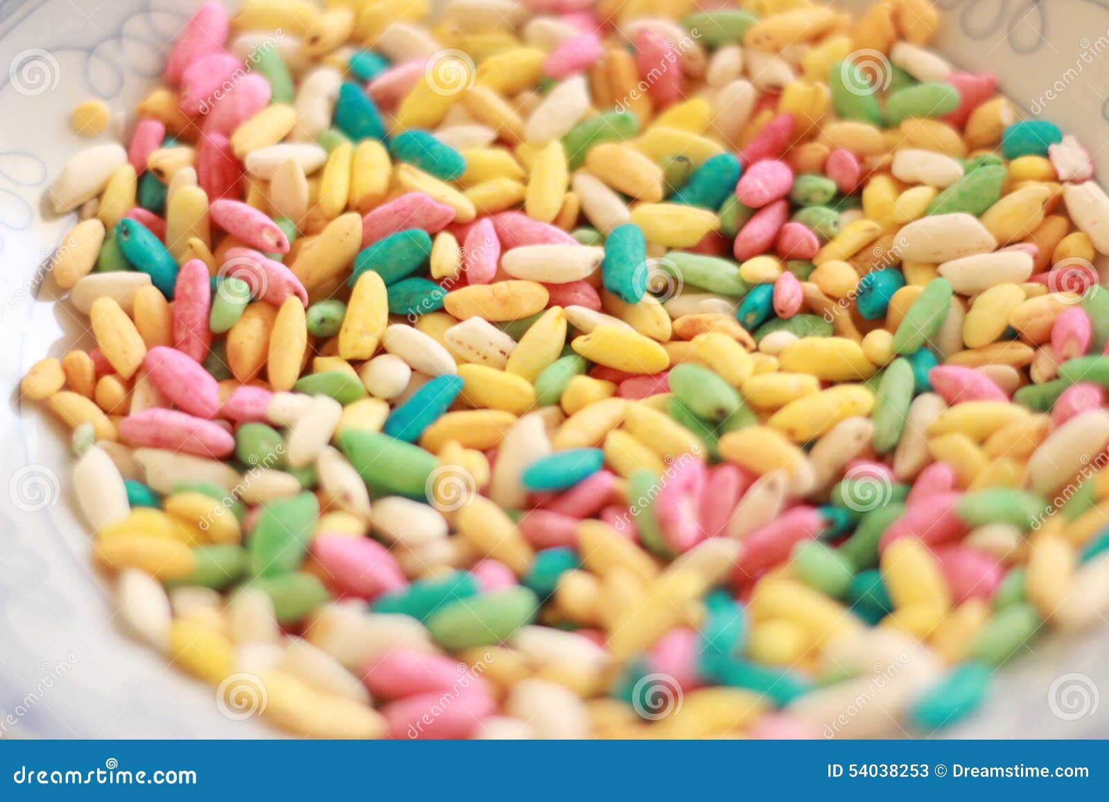 Cereal Colorido Del Arco Iris Imagen de archivo - Imagen de desayuno ...