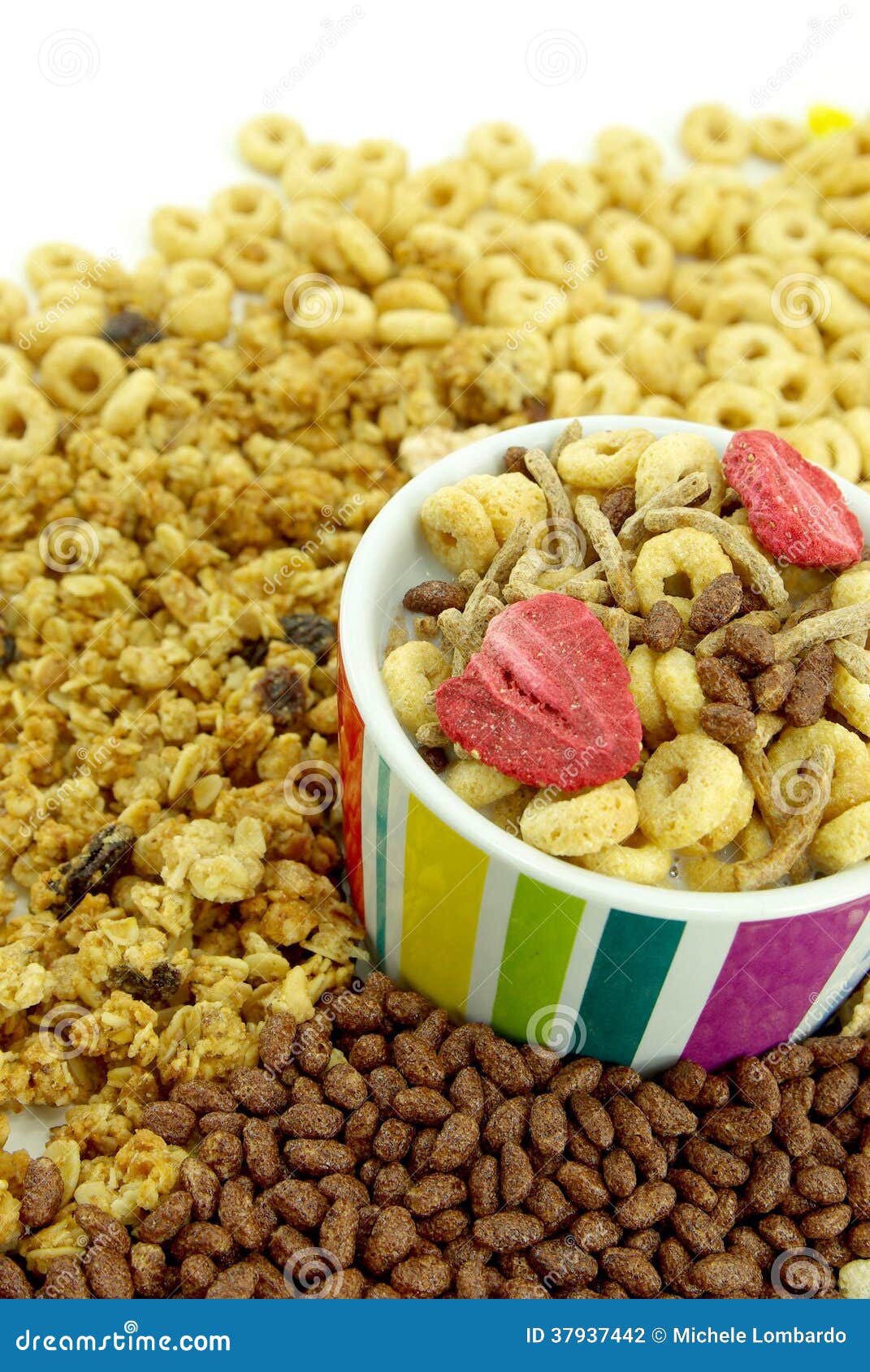 Cereal Flakes for Breakfast Stock Photo - Image of cereal, muesli: 37937442