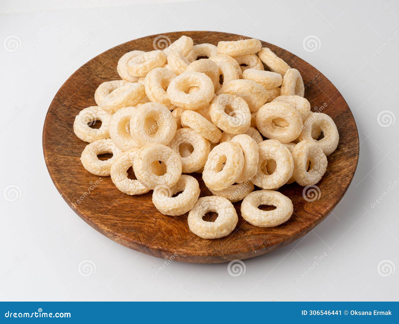 Cereal Rings Isolated, Breakfast Rice Loops, Corn Cereals Snack Stock ...
