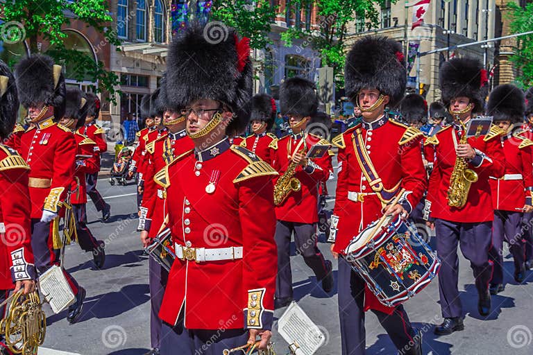 Ceremonial Guard Parade editorial photo. Image of hats - 29578156