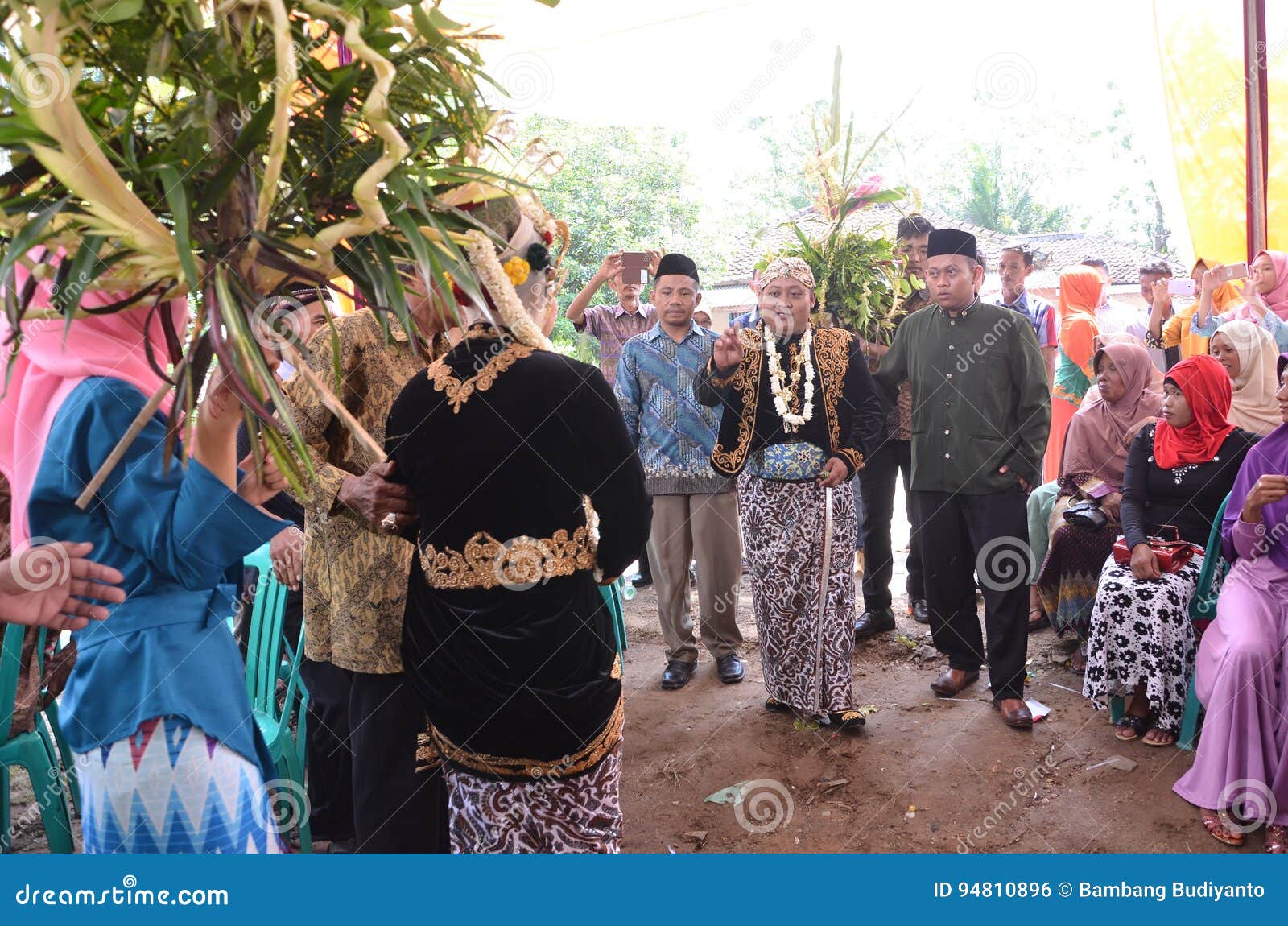 Ceremonial wedding editorial photo. Image of javanese - 94810896
