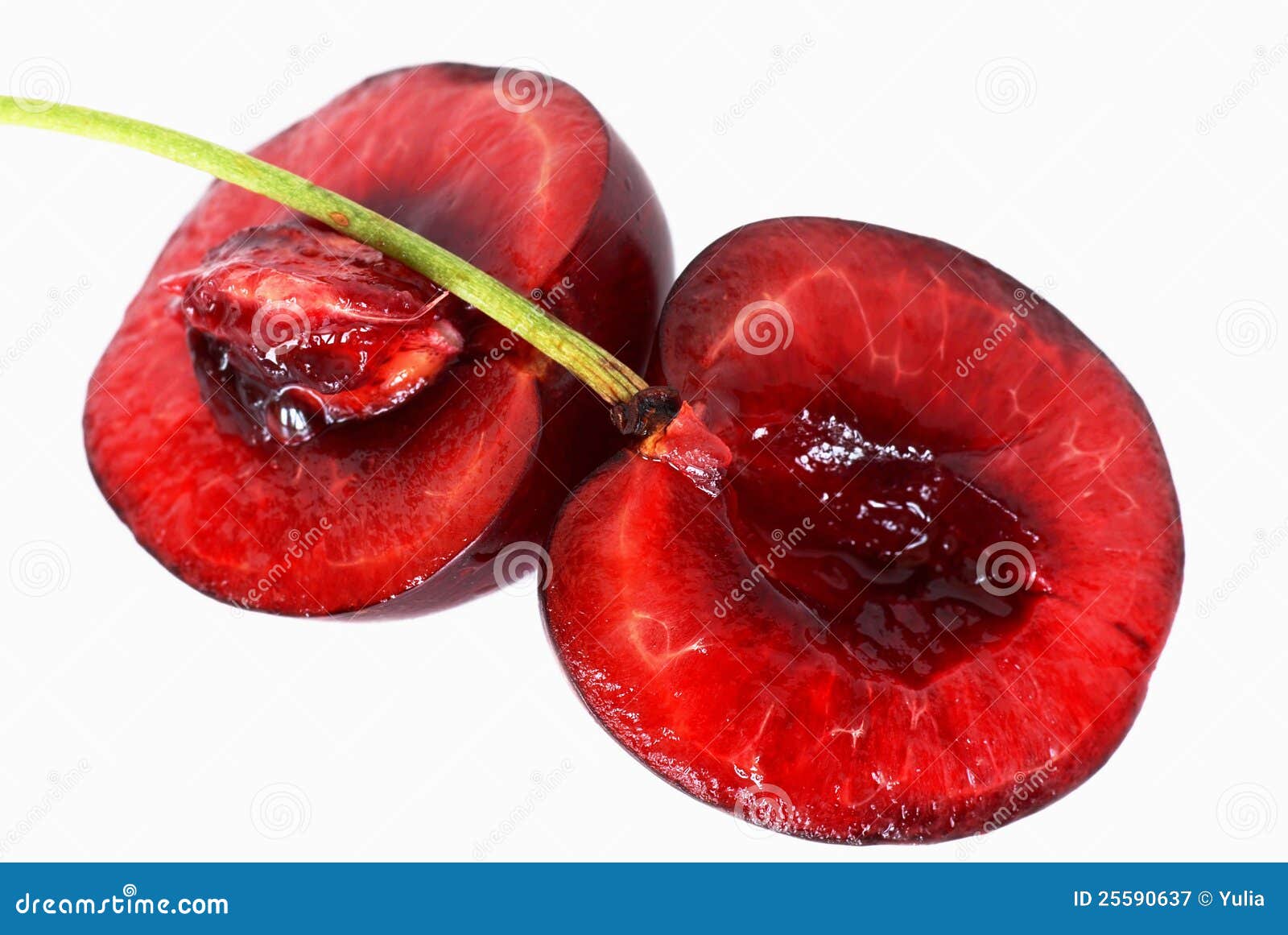 Cerise rouge image stock. Image du ingrédients, normal - 25590637