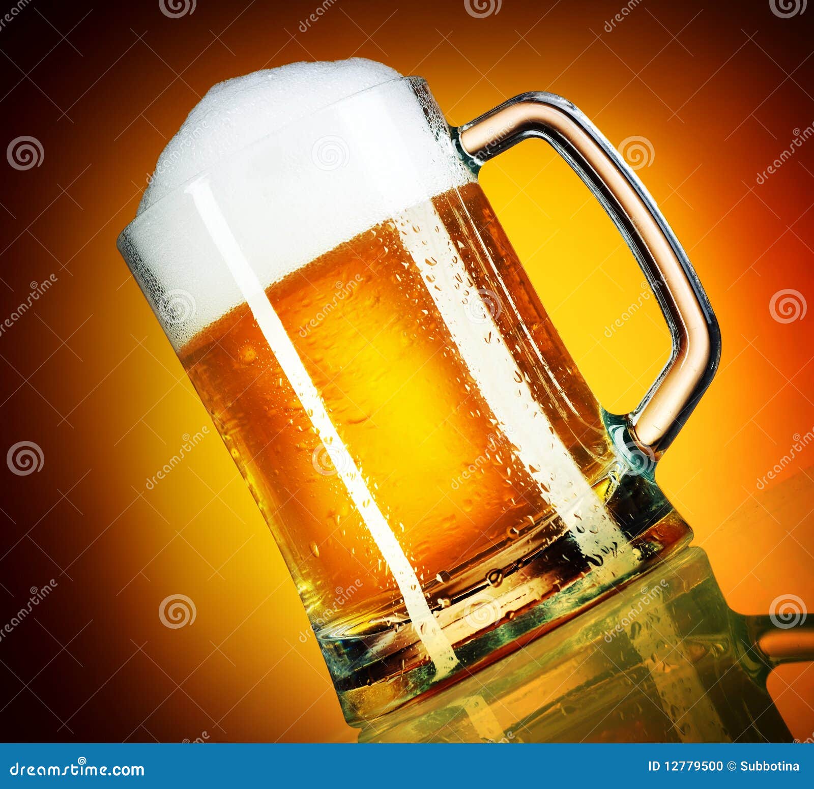 Cerveza foto de archivo. Imagen de cristal, partido, refresco - 12779500