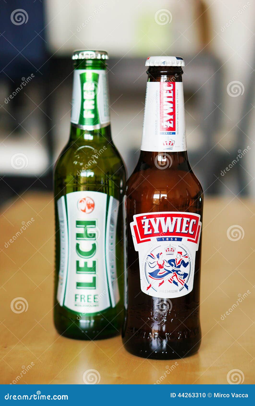 Cerveza polaca imagen editorial. Imagen de marca, libre - 44263310