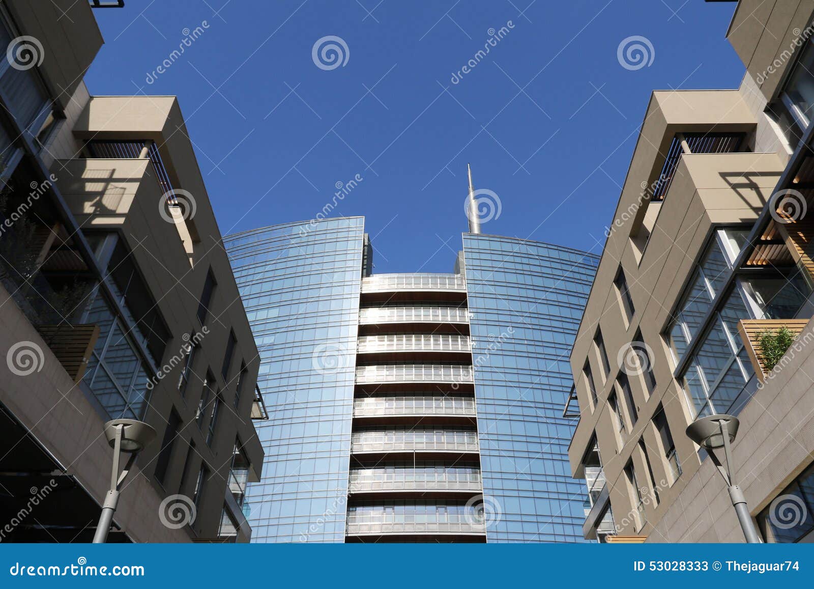 Cesar Pelli tower in Milan stock image. Image of expo2015 - 53028333