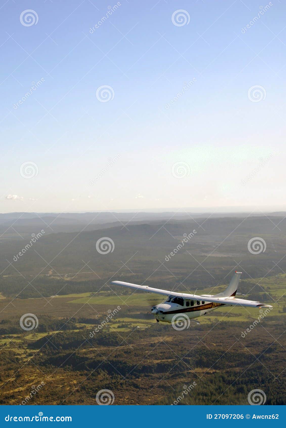 Cessna 210 stock photo. Image of centurion, engine, aeroplane - 27097206