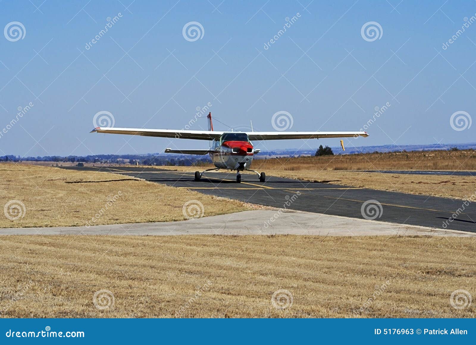 Cessna 210 stock image. Image of propeller, ratmandude - 5176963